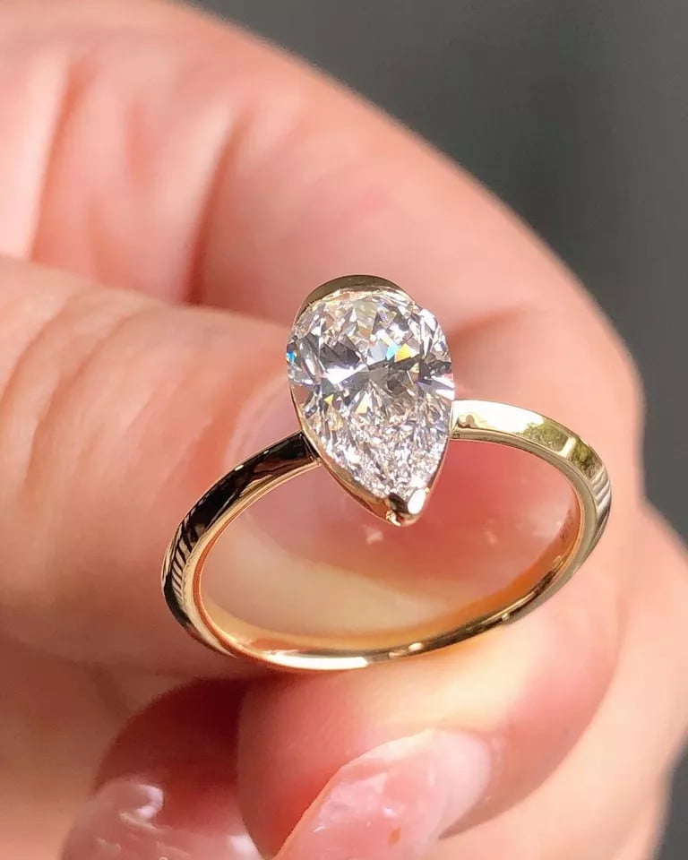 1.50Ct Pear Cut Simulated Diamond Solitaire Engagement Ring 14K Yellow ...