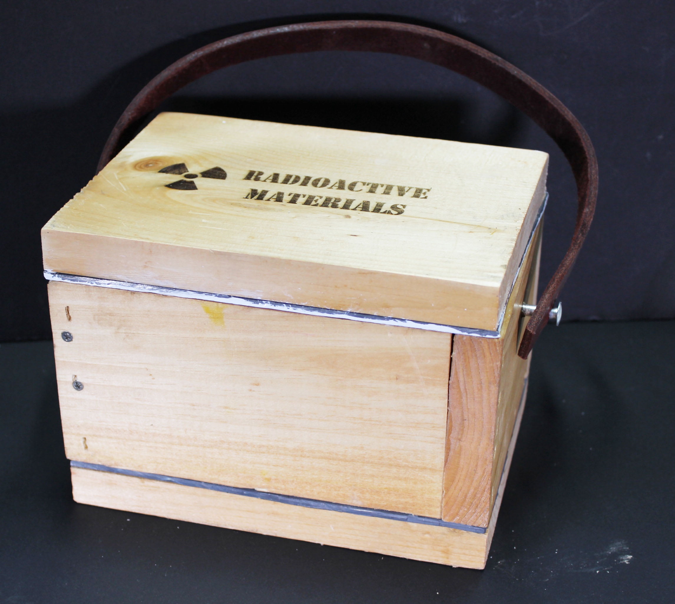 1/32" Lead Lined Wood Box Sealed with Epoxy Based Paint - Radioactive ...
