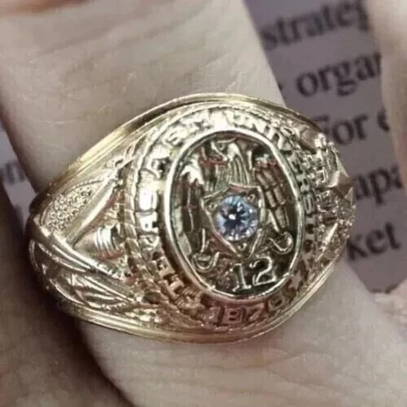 1 Carat Moissanite Class Ring 14K Yellow Gold Finish Bold Signet Style ...