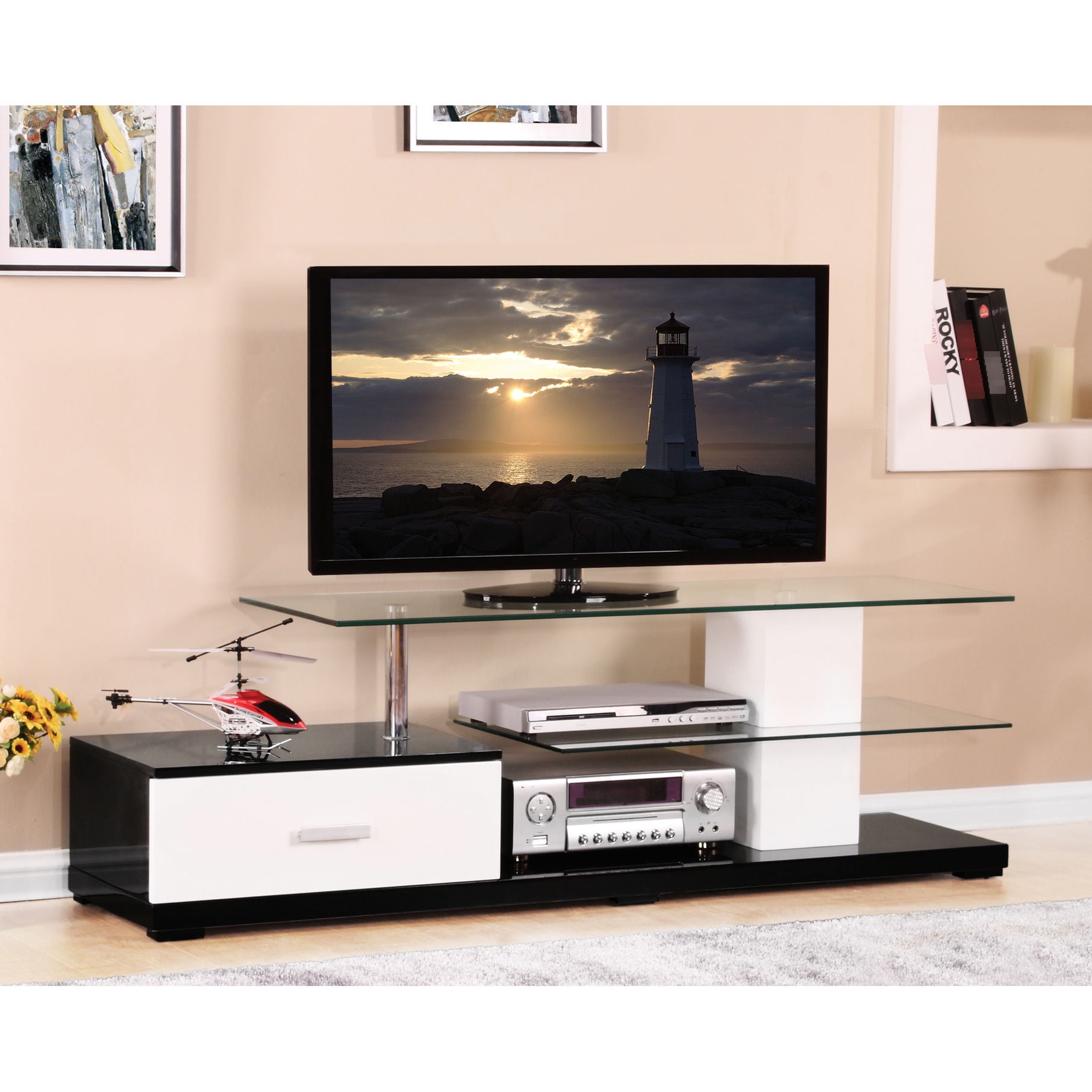 1 Drawer and 2 Open Compartments | In Family Rooms, Accommodates 50 ...