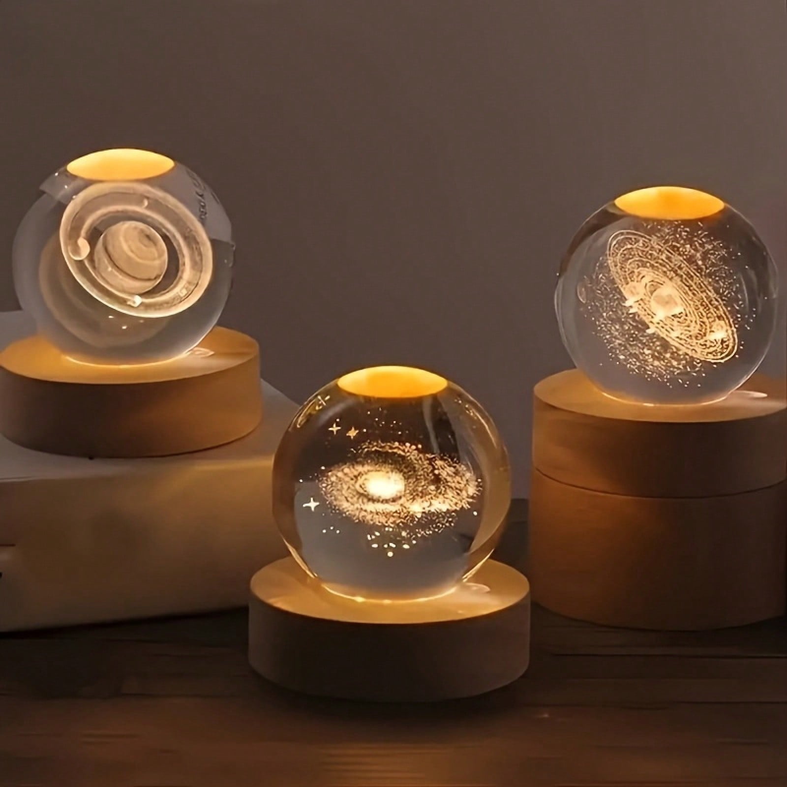 1 Piece 3D Spherical Night Light USB Powered Space Galaxy Saturn Light ...