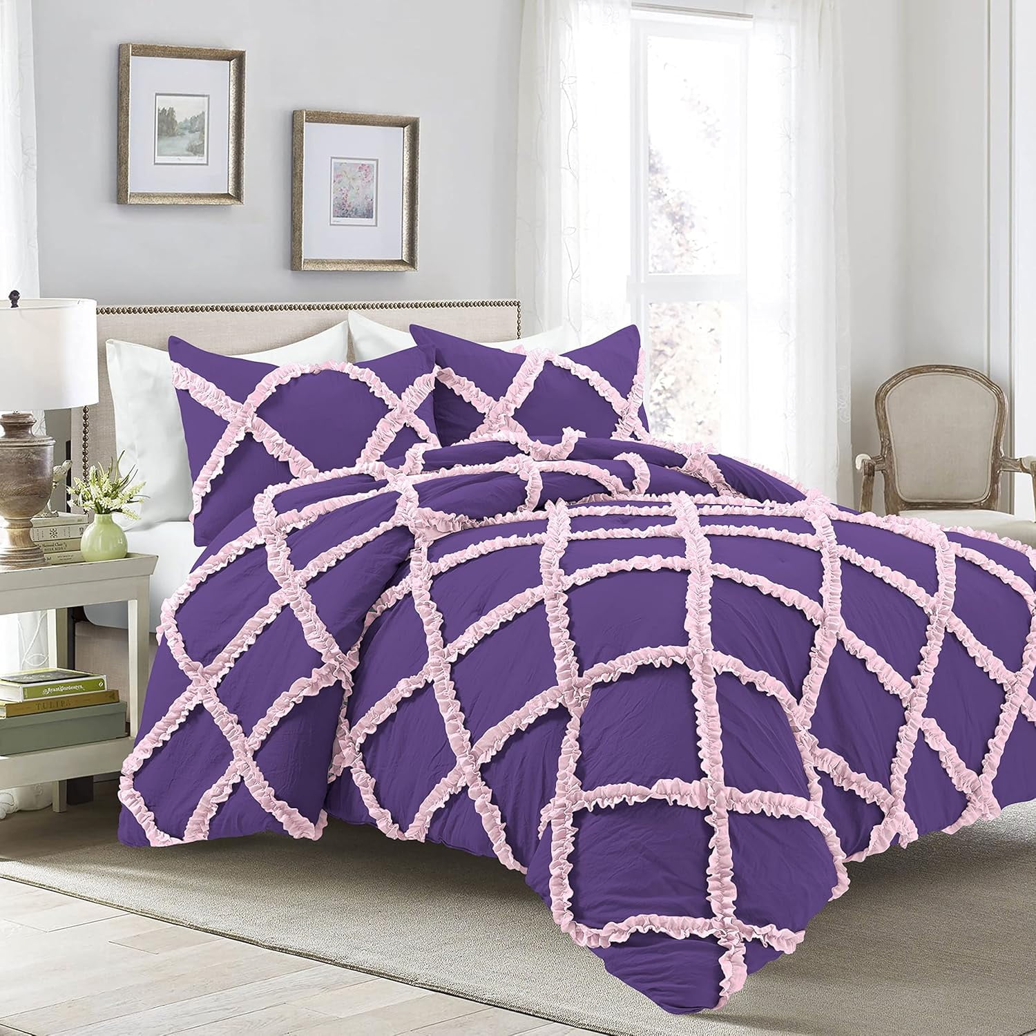 1 Piece Luxury Two Tone Diamond Ruffle Pattern Comforter Super Soft ...