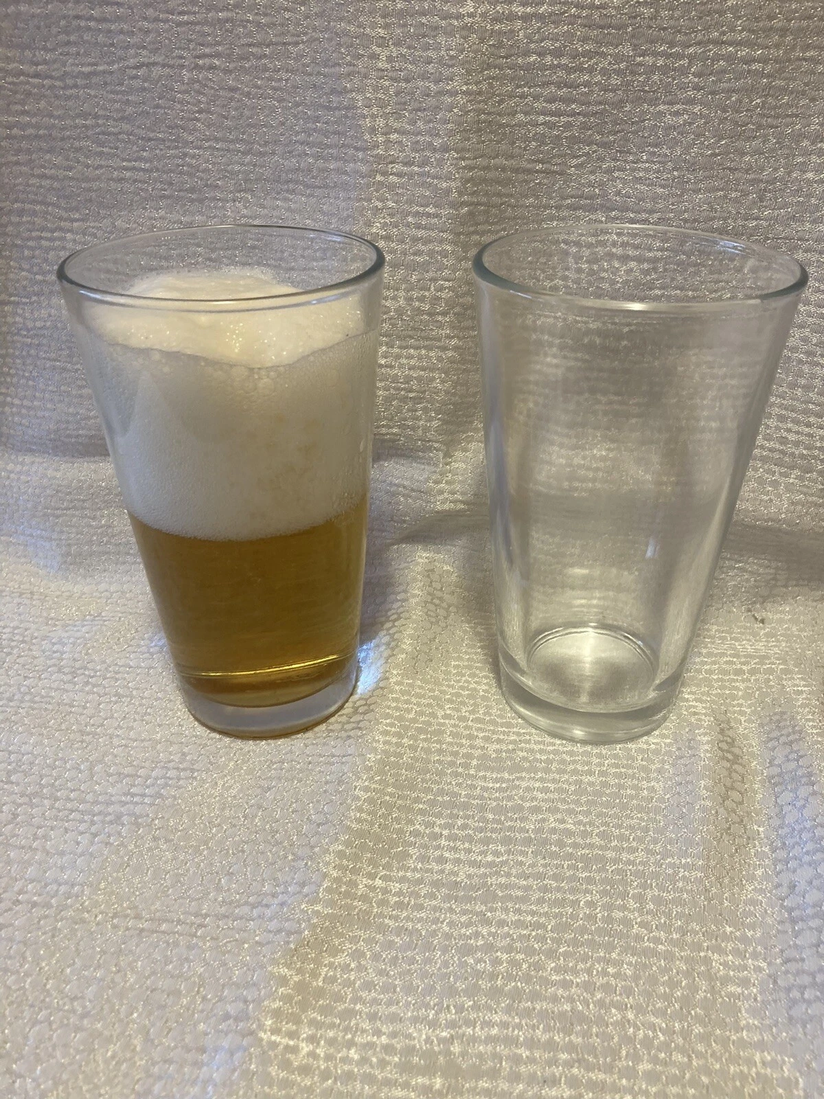 1 Pint Beer Glasses 2 Pack “ Elegant 16 Oz Tall Clear Drinking Glass ...