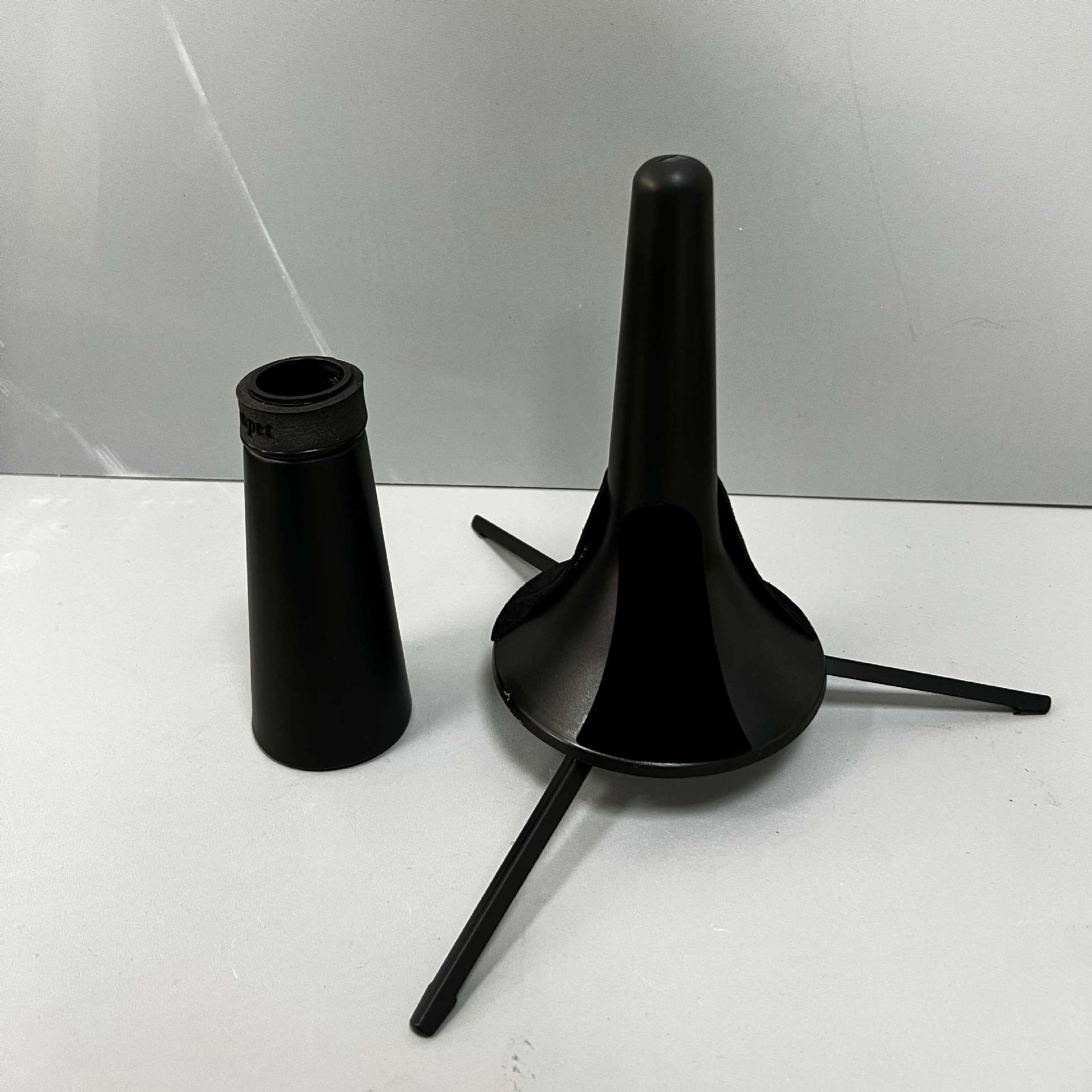 1 Set Trumpet Stand Holder Plastic Trumpet Support Trumpet Display ...