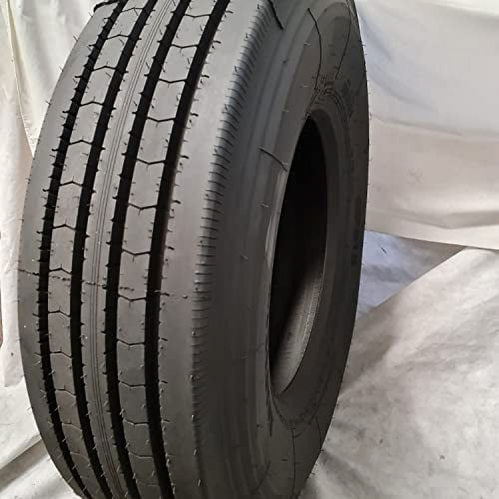 ROAD CREW 366 215/75R17.5 Steer All Positions Tire, 16 Ply Rated, Heavy Duty, New - Walmart.com