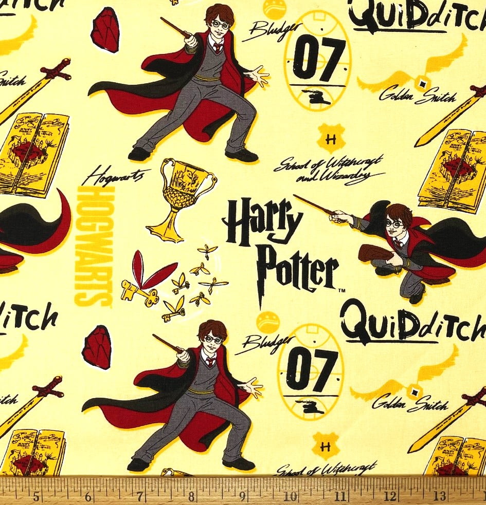 1 Yard - Harry Potter Hogwarts Quidditch Game on Yellow Cotton Fabric ...