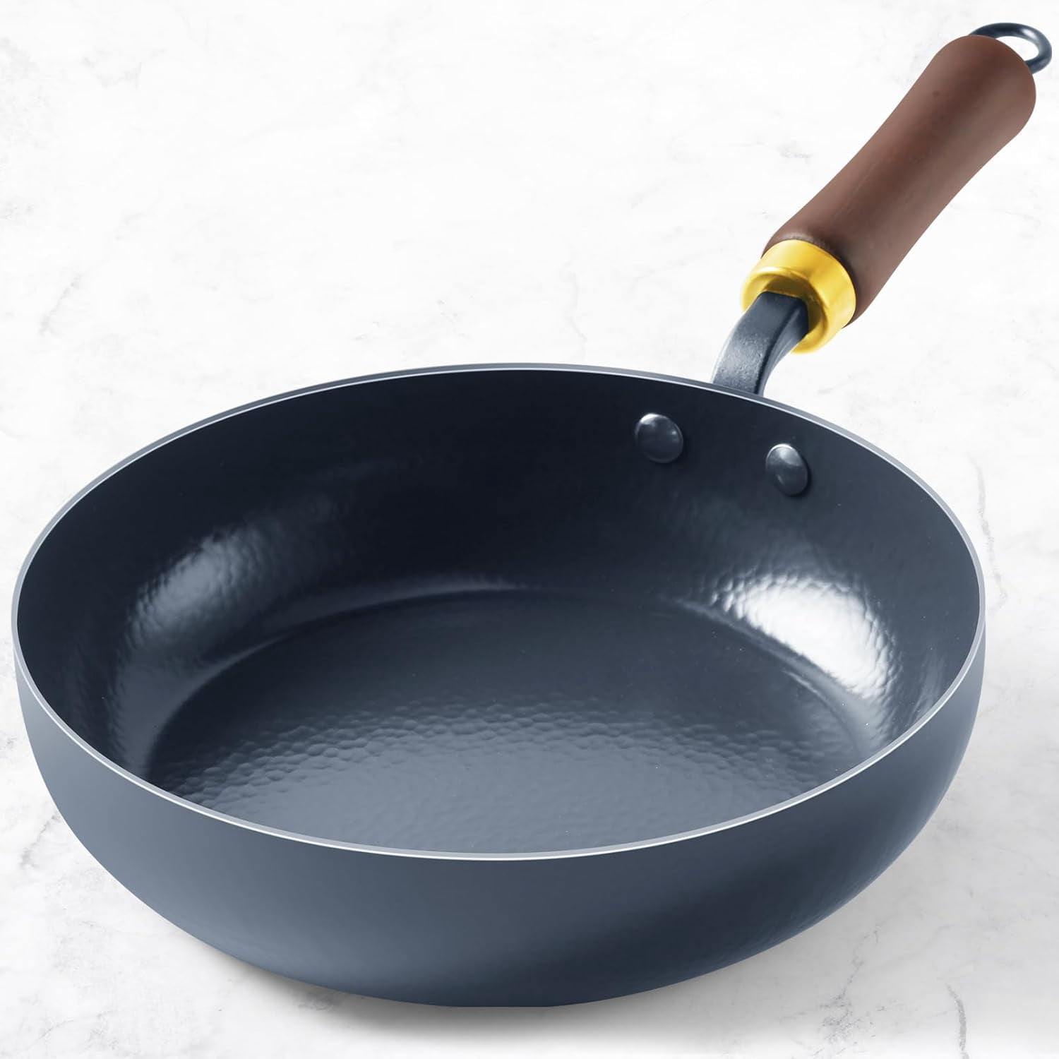 10.5-Inch Carbon Steel Wok, Stay-Cool Wooden Handle Stir-Fry Pan for 2 ...
