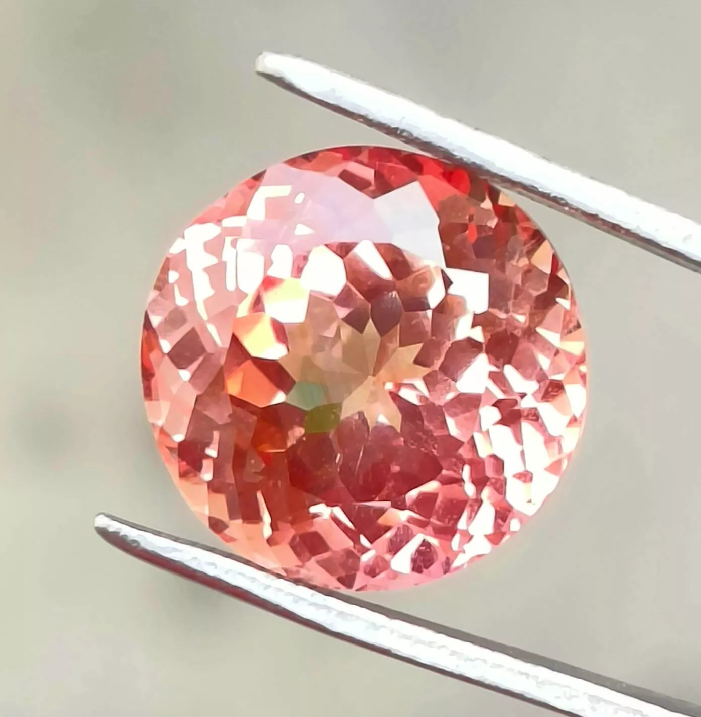 10.50 Ct Flawless Natural Padparadscha Sapphire Round Cut Stone – GIJTL ...