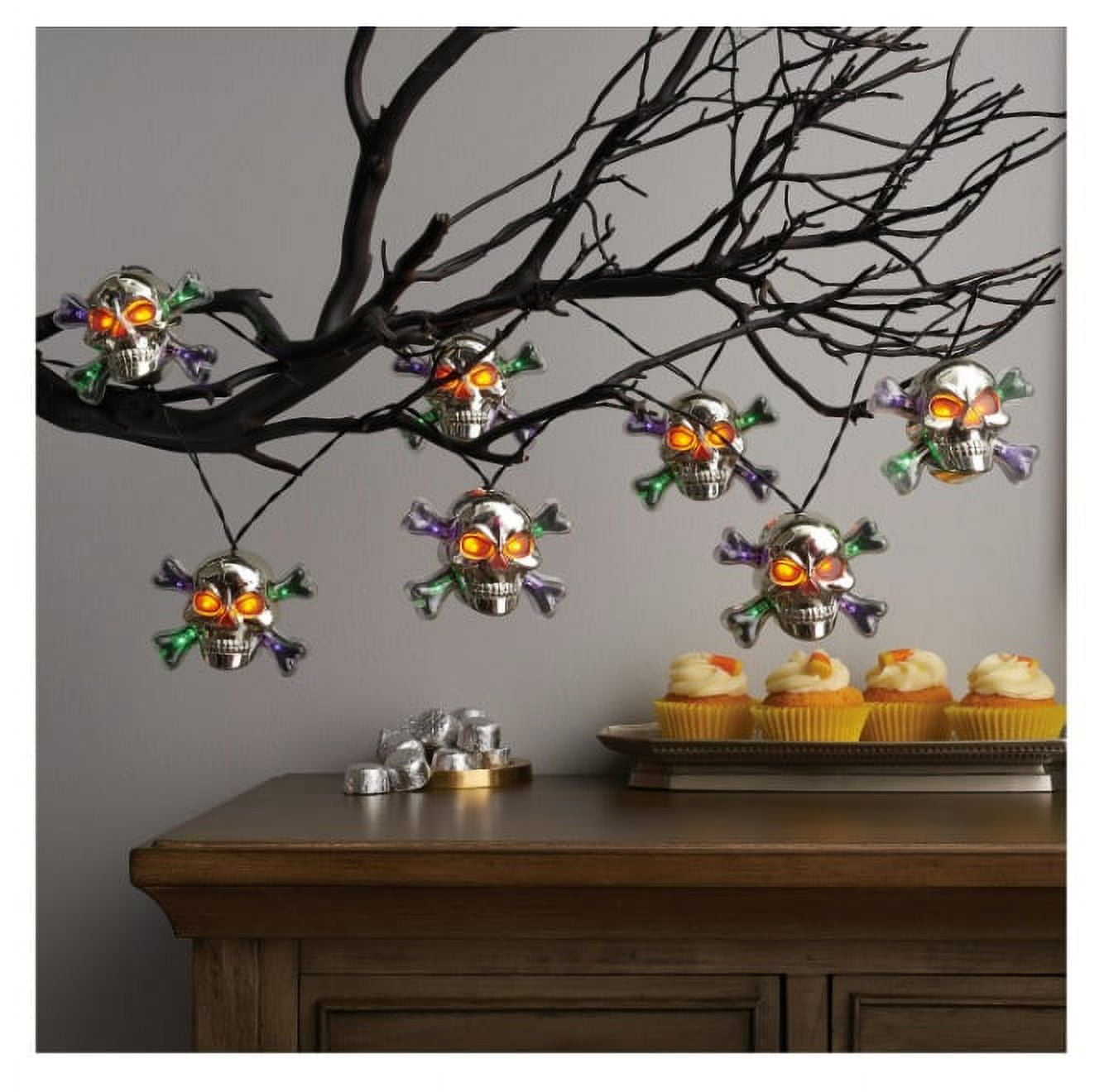 10 Count Halloween LED Battery-Operated Silver Skull With Cross-bones ...