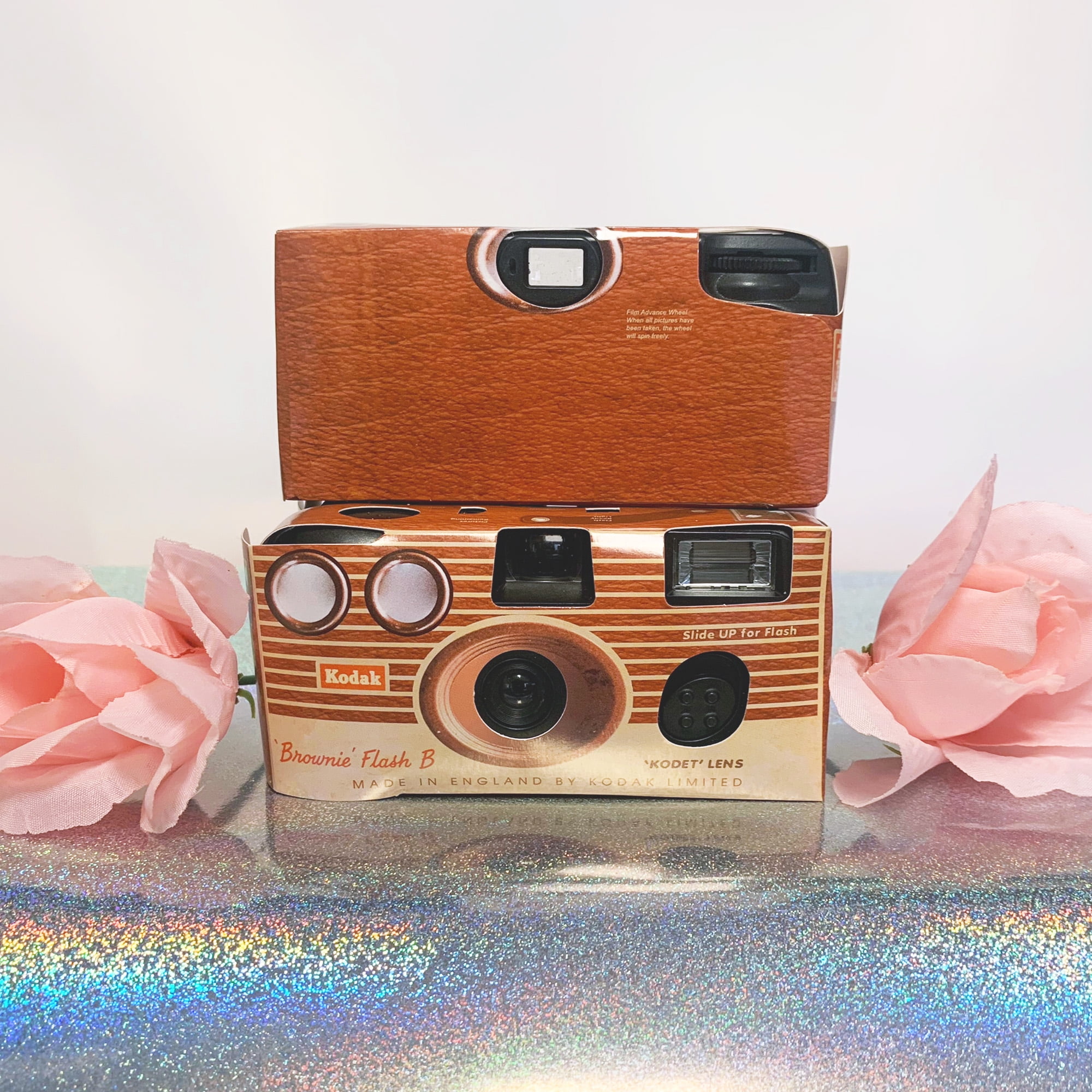10 pack reproduction of the original Kodak Brownie Camera. Disposable ...