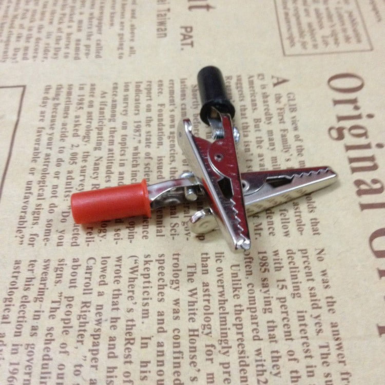 10 x Insulated Crocodile Clips Electrical Battery Connectors 5A ...