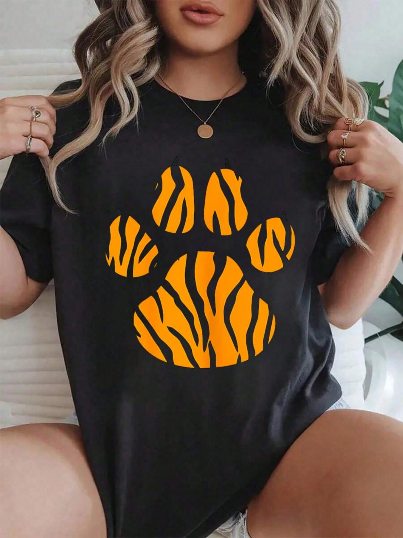 100% Cotton Cool Animal Tiger Print Paw T-Shirt Graphic Shirt Women ...