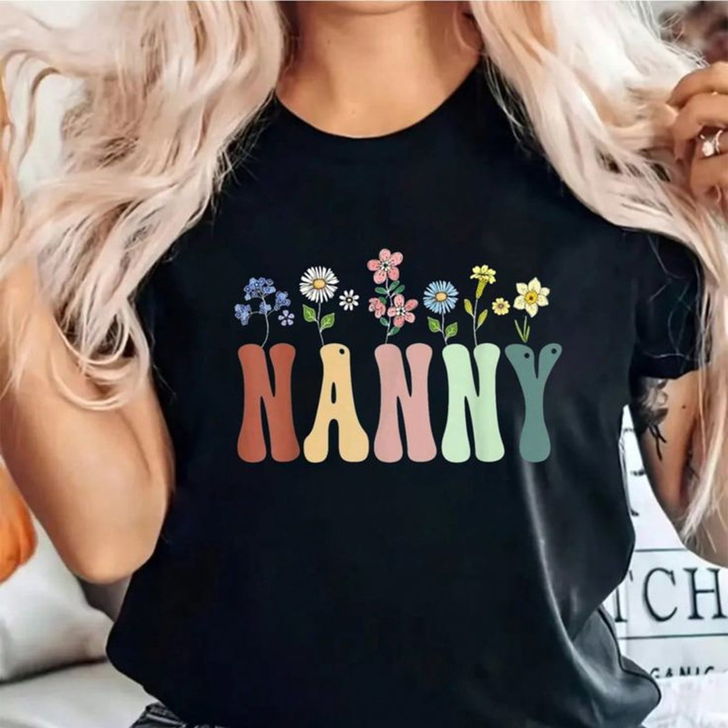 100% Cotton Nanny Gif WoM1en Wildflower Floral Design Nanny T-S1Hirt ...
