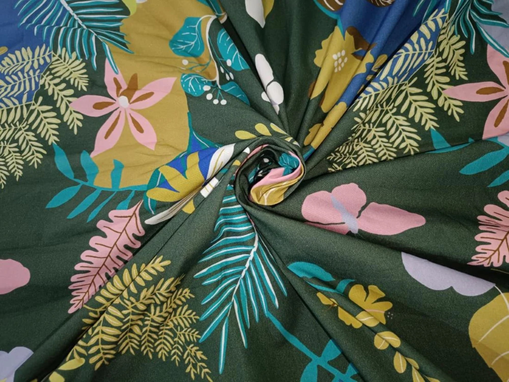 100% Cotton Poplin Hawaiian Print 58" wide available in two colors ...