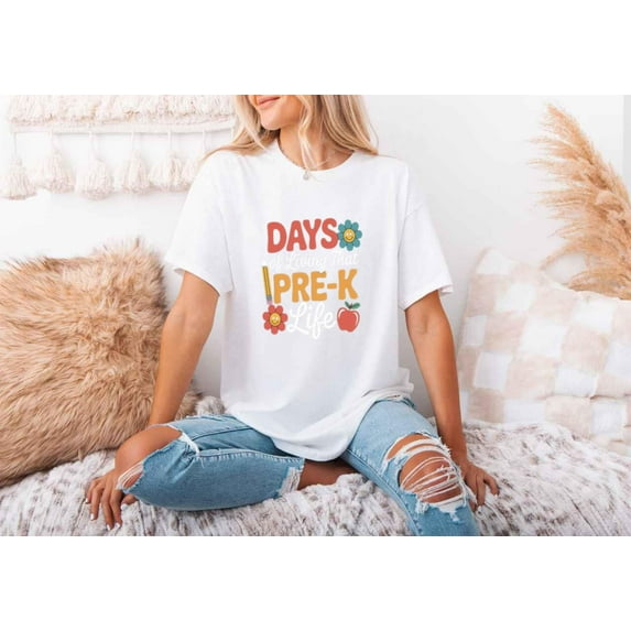100 Days of Living That Pre K Life Teacher Student Unisex T-Shirt, up ...