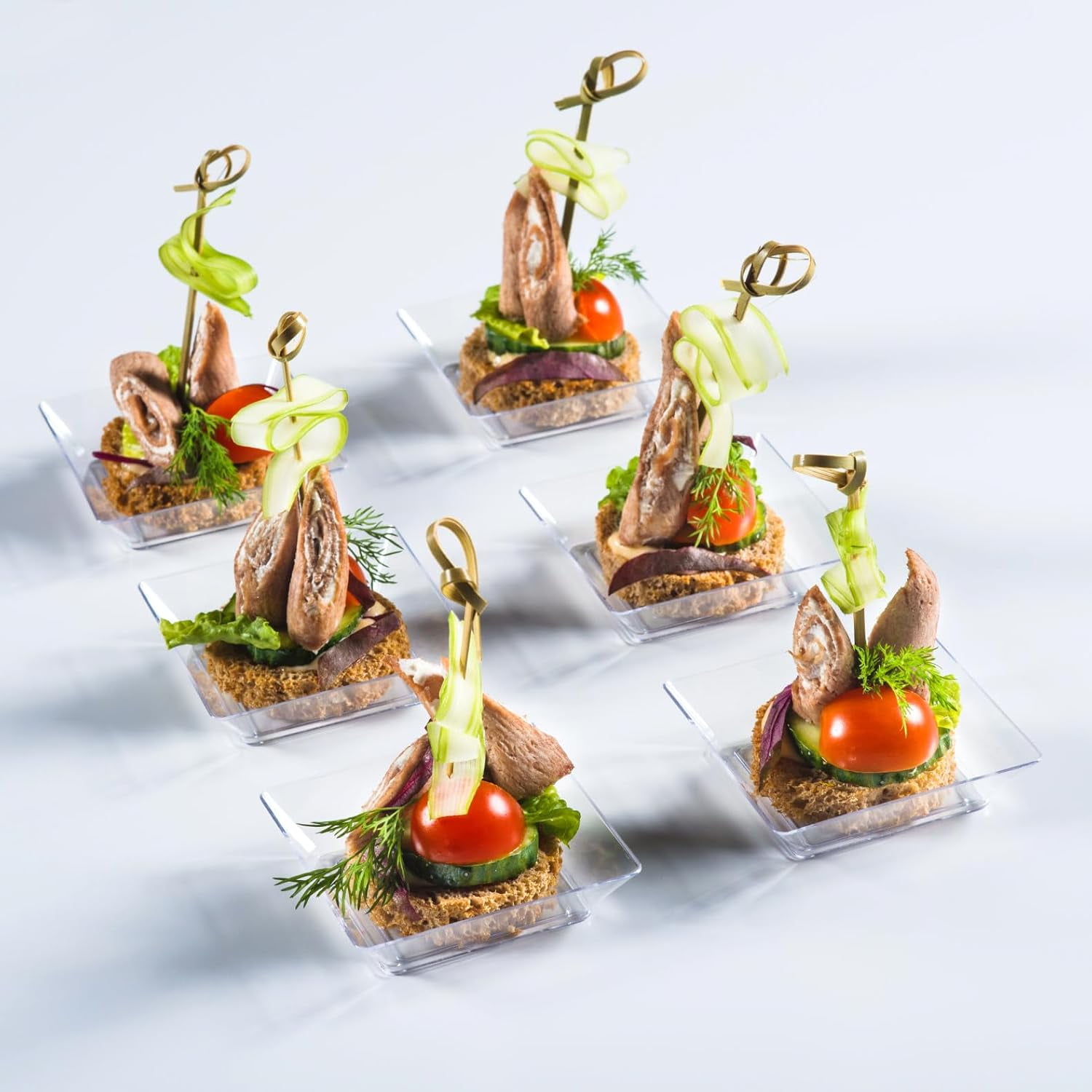 100 Pack 1 oz Small Dessert Plates for Appetizers - Mini Plastic Plates ...