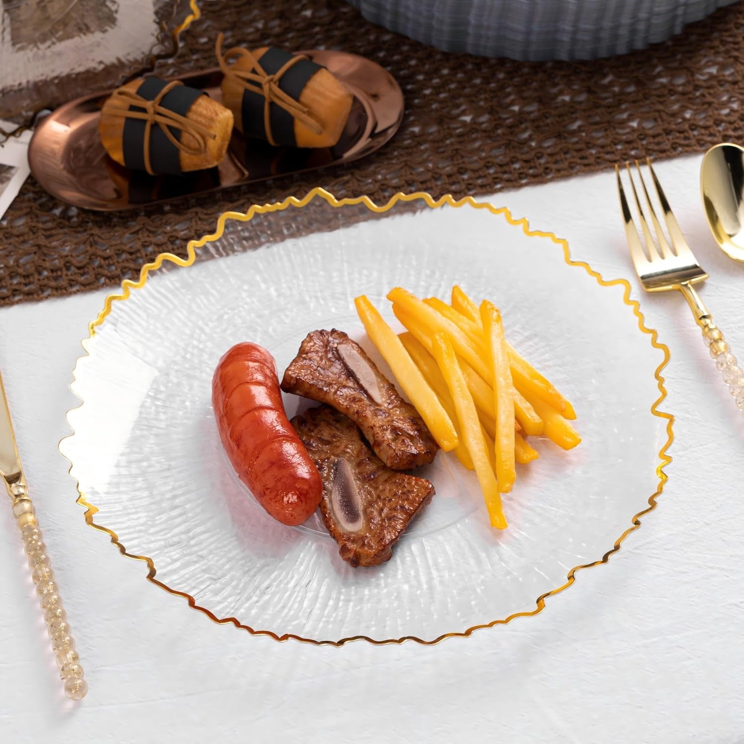 100 Pcs Clear Gold Plastic Plates, 10 Inch Clear Disposable Dinner ...