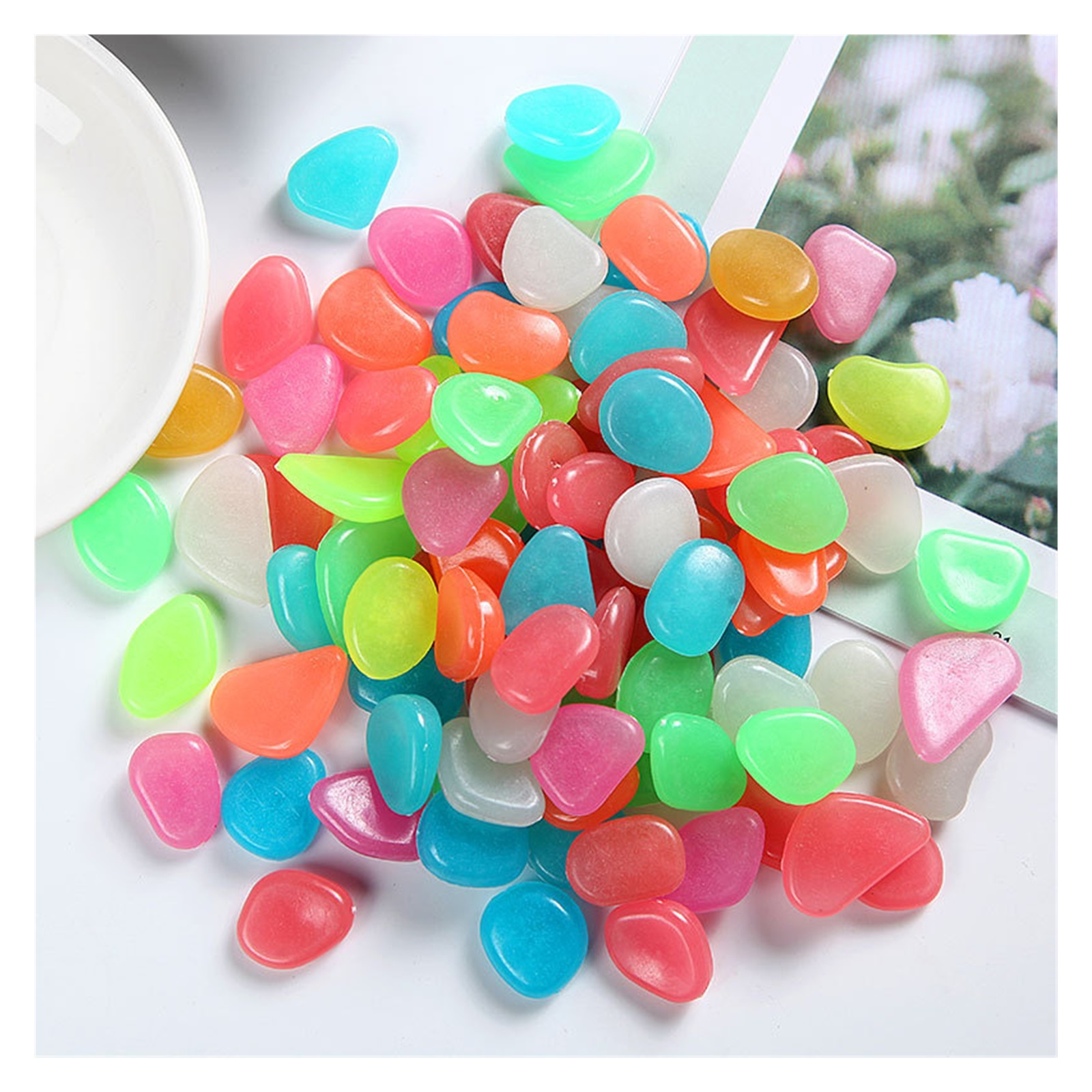 100pcs Glowing Pebble Stones, Glow in the Dark Stones, Colorful Glowing ...