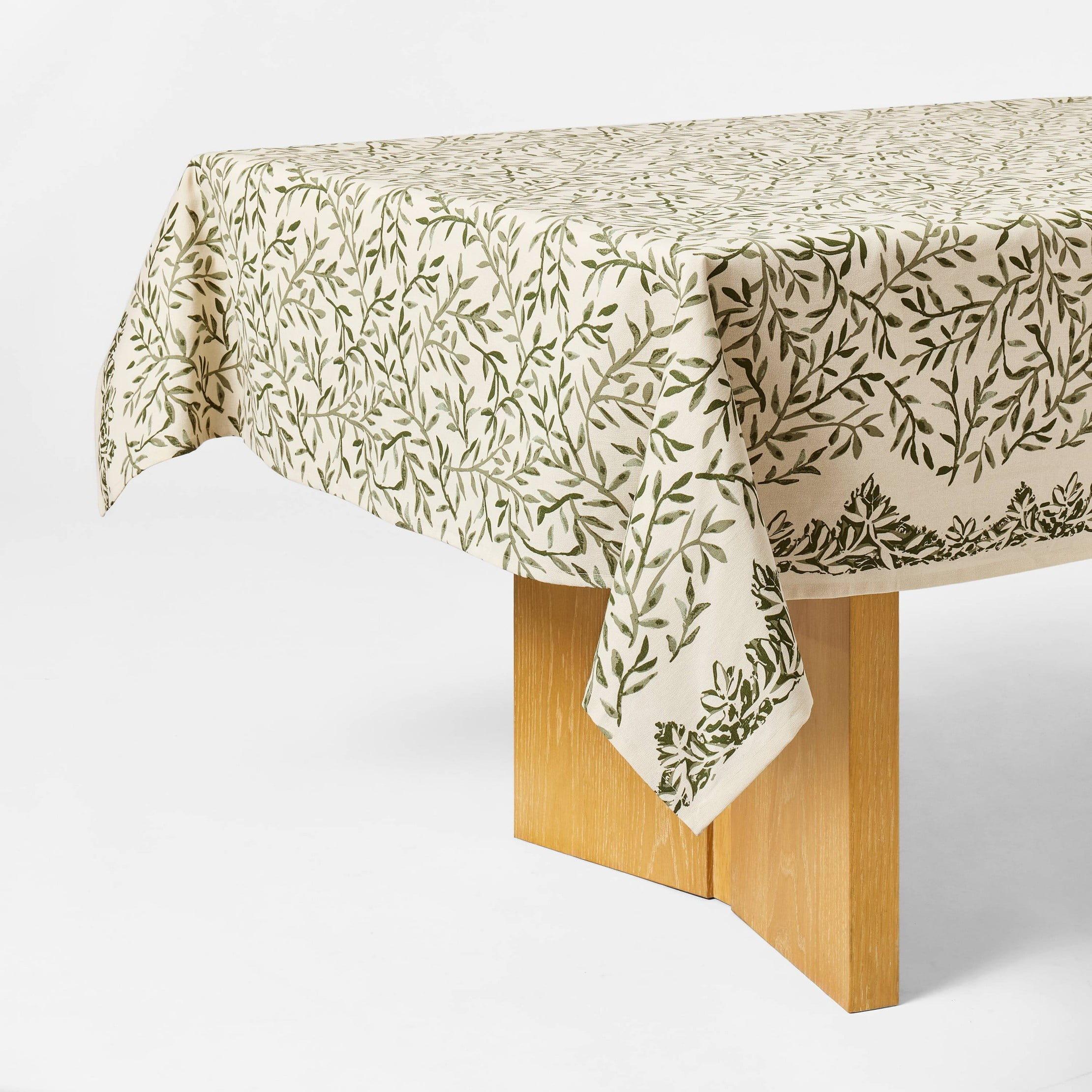104"x60" Green Leaf Tablecloth - Walmart.com