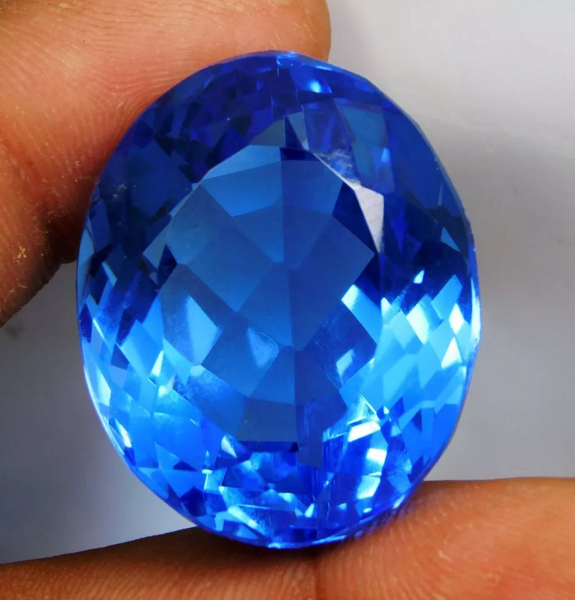 108 Ct Blue Tanzania OF Tanzanite Oval Cut Glass Filled Stone Gemstone ...