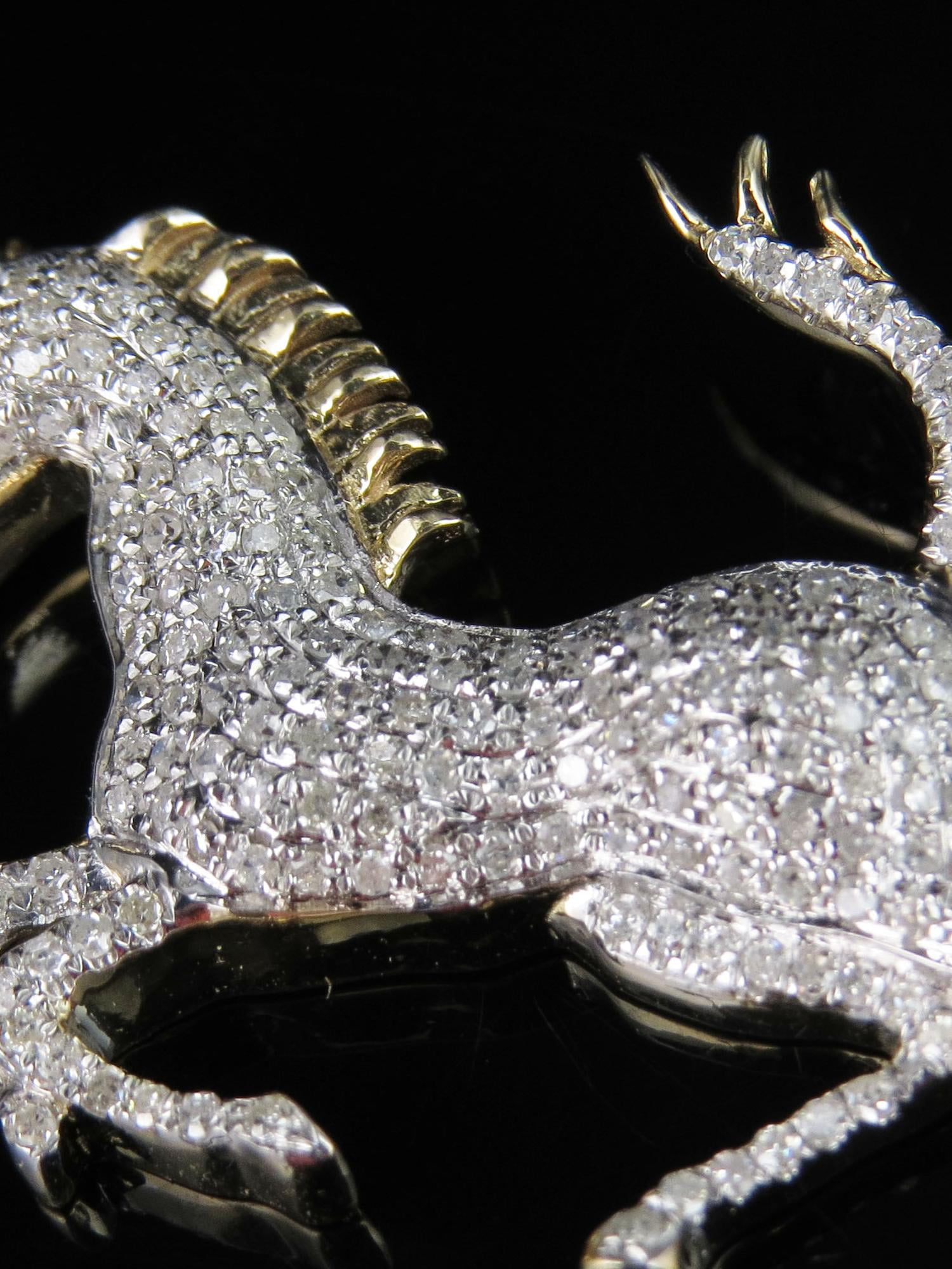 10K Yellow Gold Ferrari Logo Horse 1.5 Inch Diamond Pendant 0.90ct ...