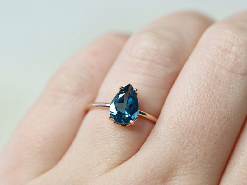 10x7 Pear London Blue Topaz Solitaire Ring, London Blue Topaz ...