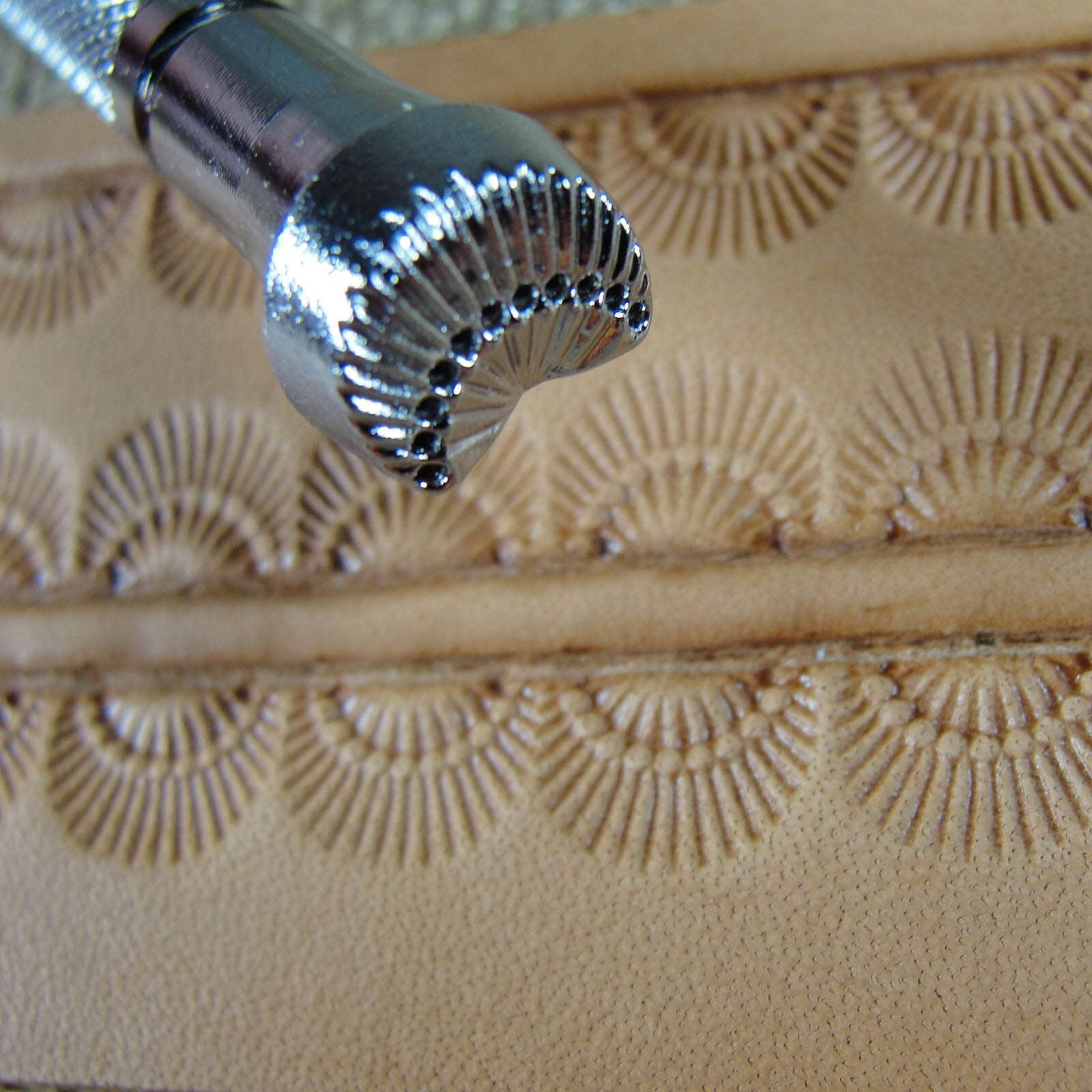 11-Seed Border Leather Stamp, D606, Stamping Tool - Walmart.com