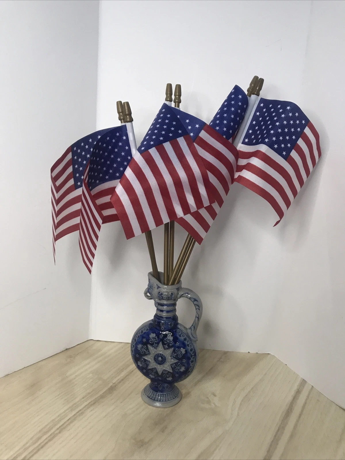 12 Flags American Flags On Stick 5.5 X 3.75 Inch Us Small Handheld ...