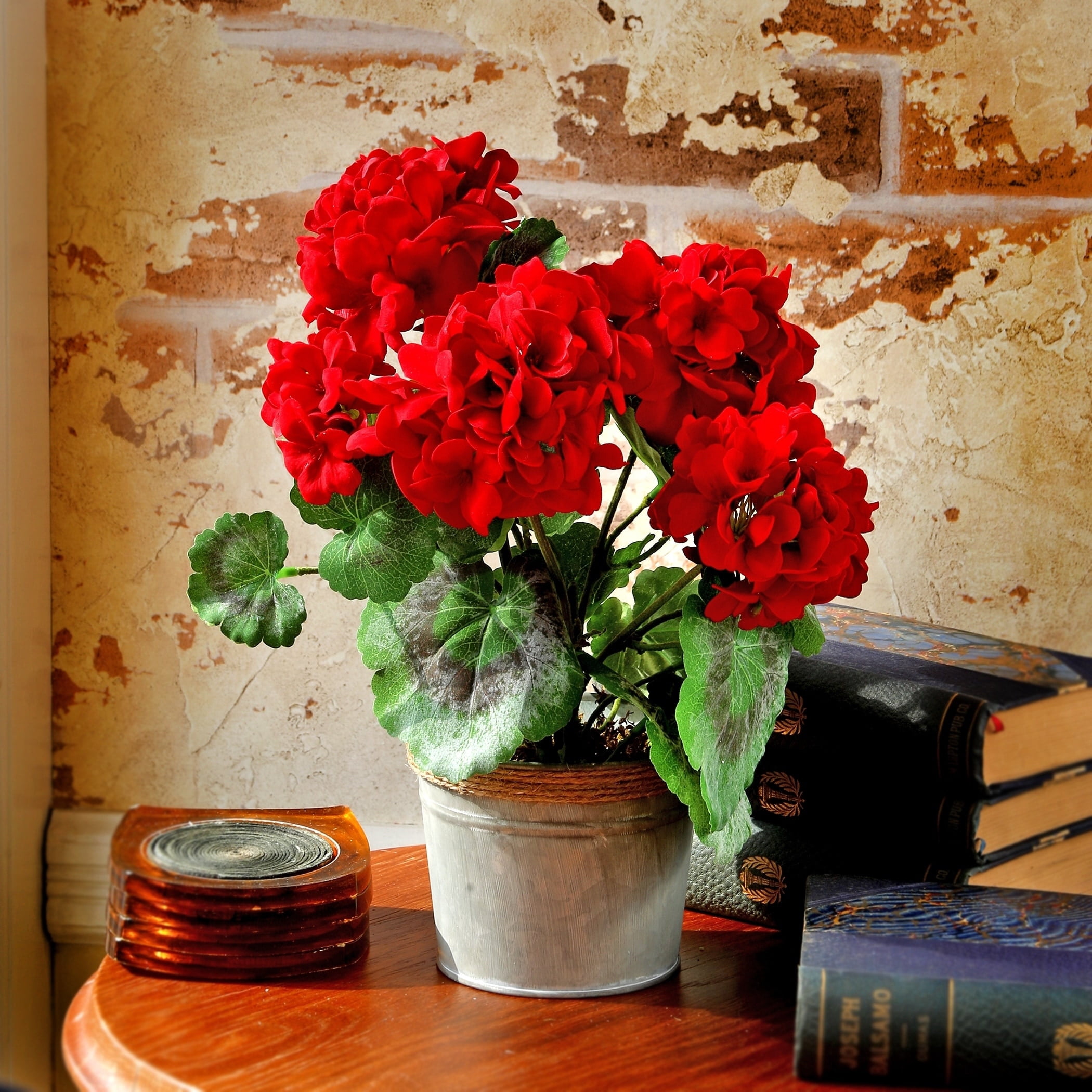 12 Inch Potted Artificial Geranium in Tin Base - Walmart.com