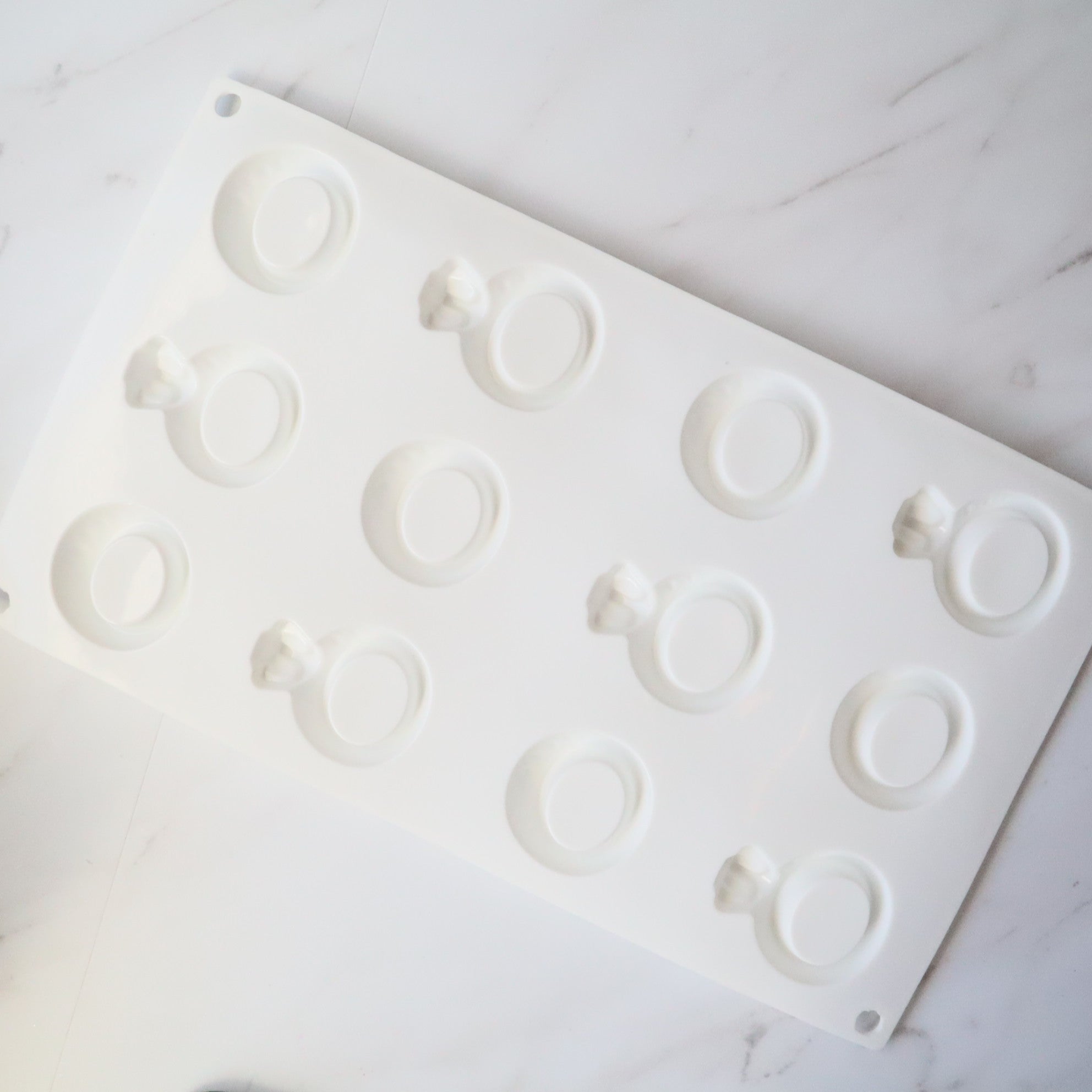 It Was All a Dream Shop, 12 Piece Wedding Ring Mold for Chocolate ...