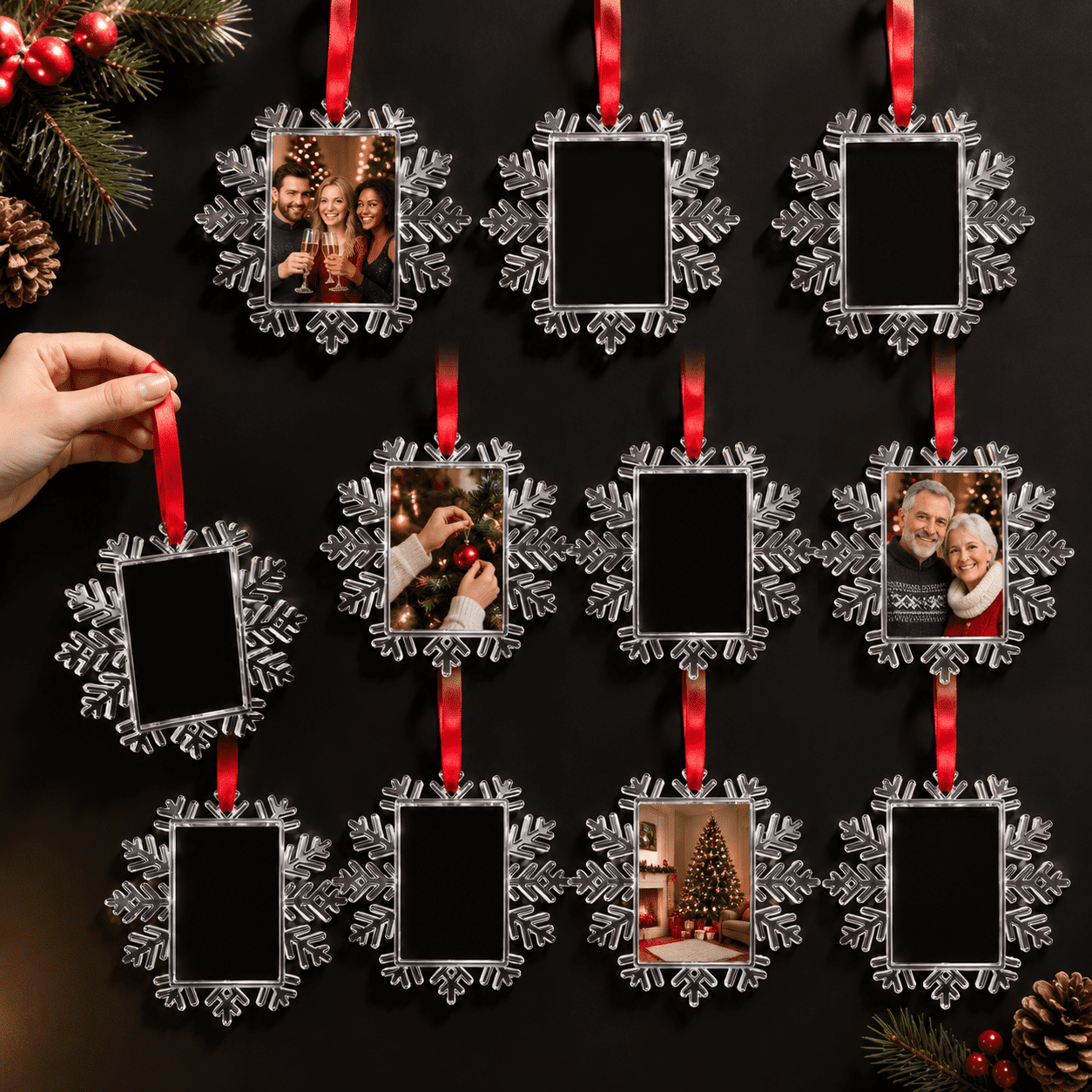12 Square Snowflake Hanging Photo Frames, Plastic Decorative Frames for ...