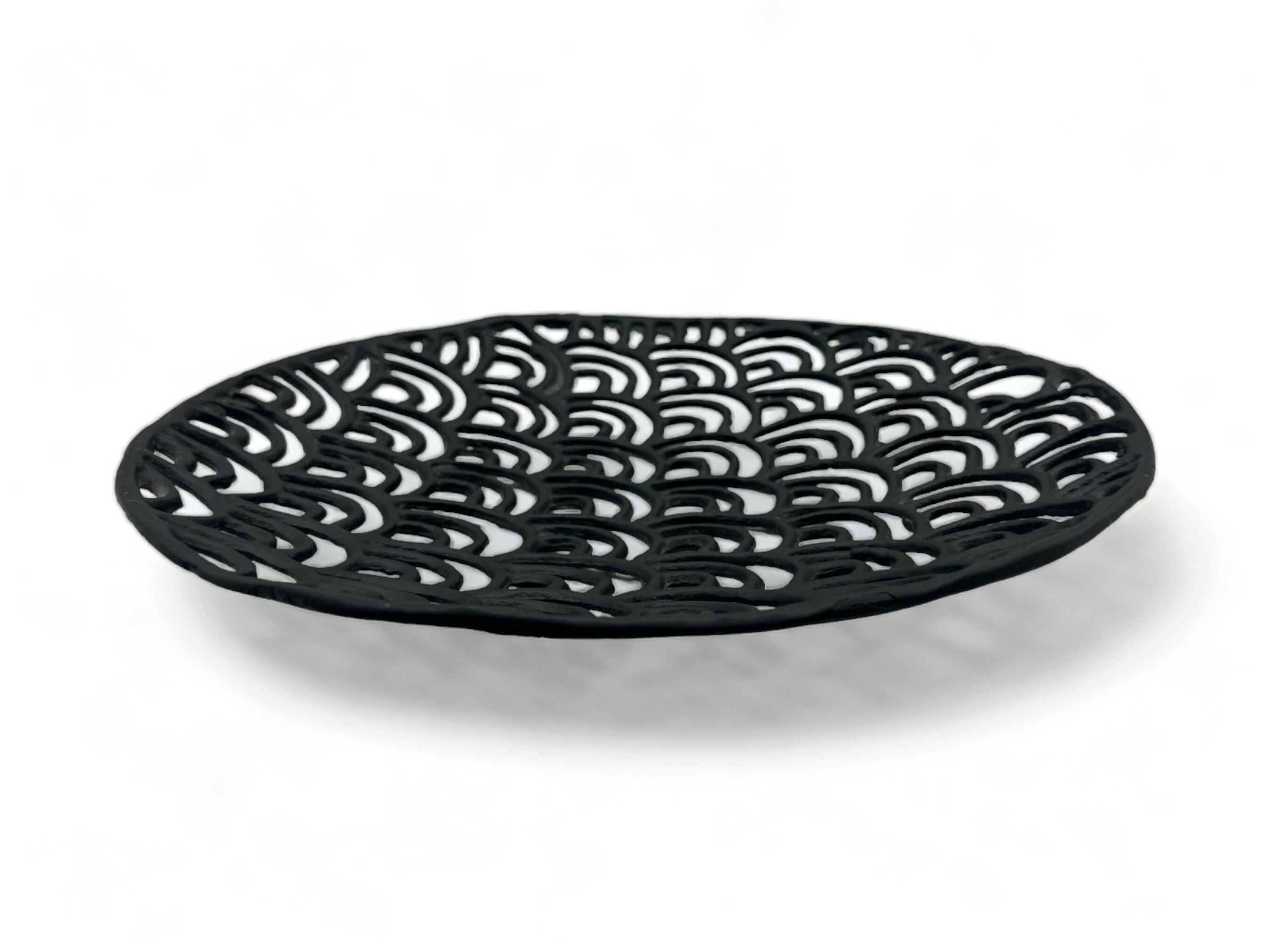 12 inch Black Decorative Metal Round Platter by 90210 Kitchen and Bath ...