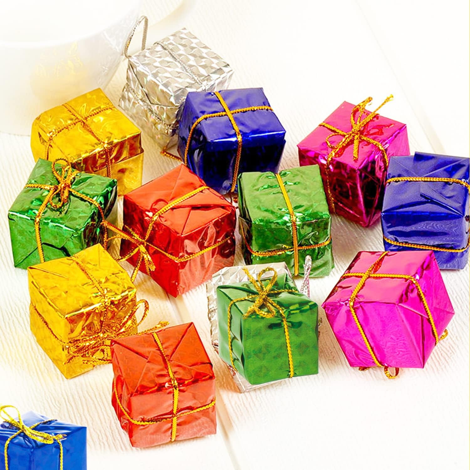 TOPBOUTIQUE Christmas Foam Gift Set of 12, 4cm Decorative Boxes for ...