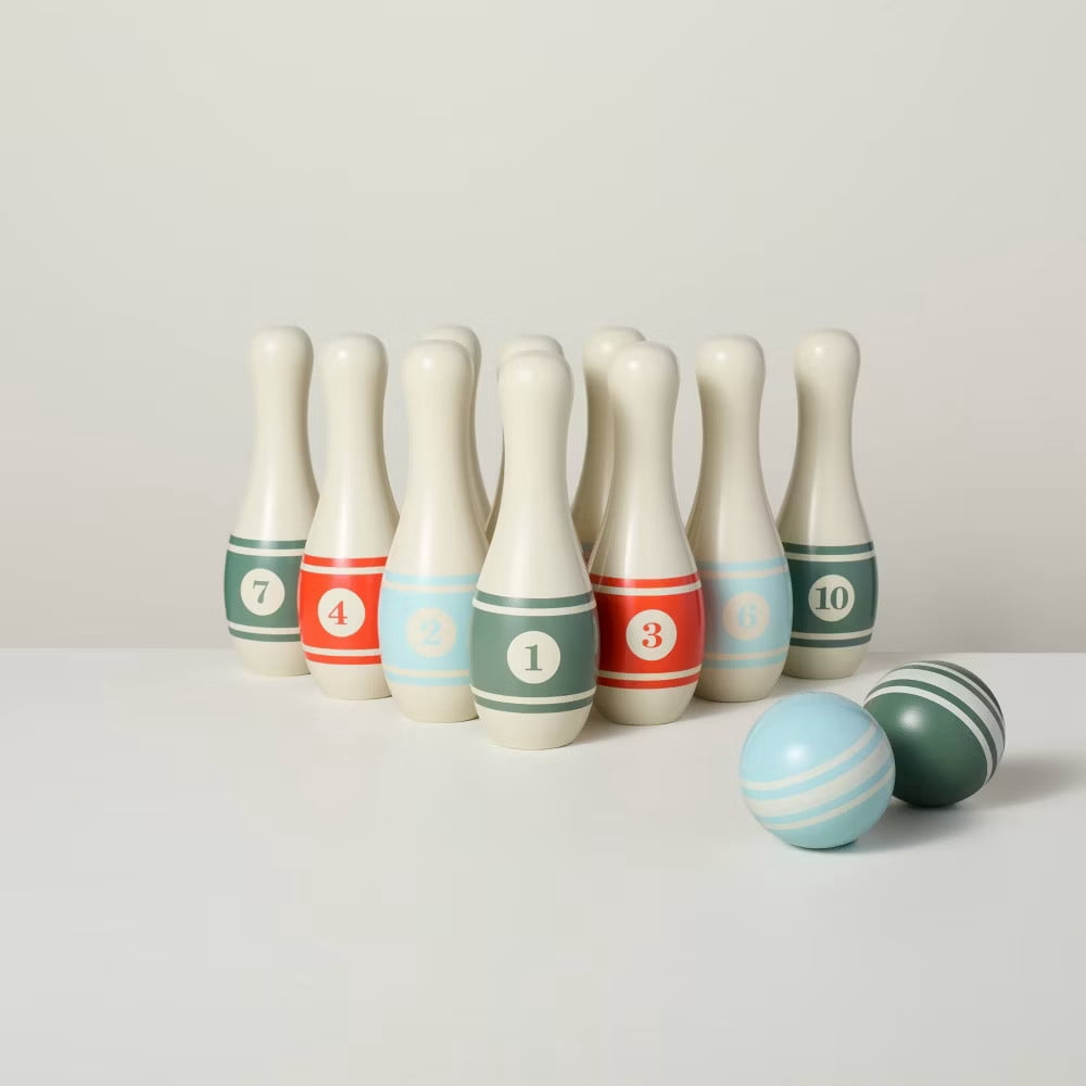 13 Piece Lawn Bowling Set - White Rubberwood Pins with Blue Green Balls ...