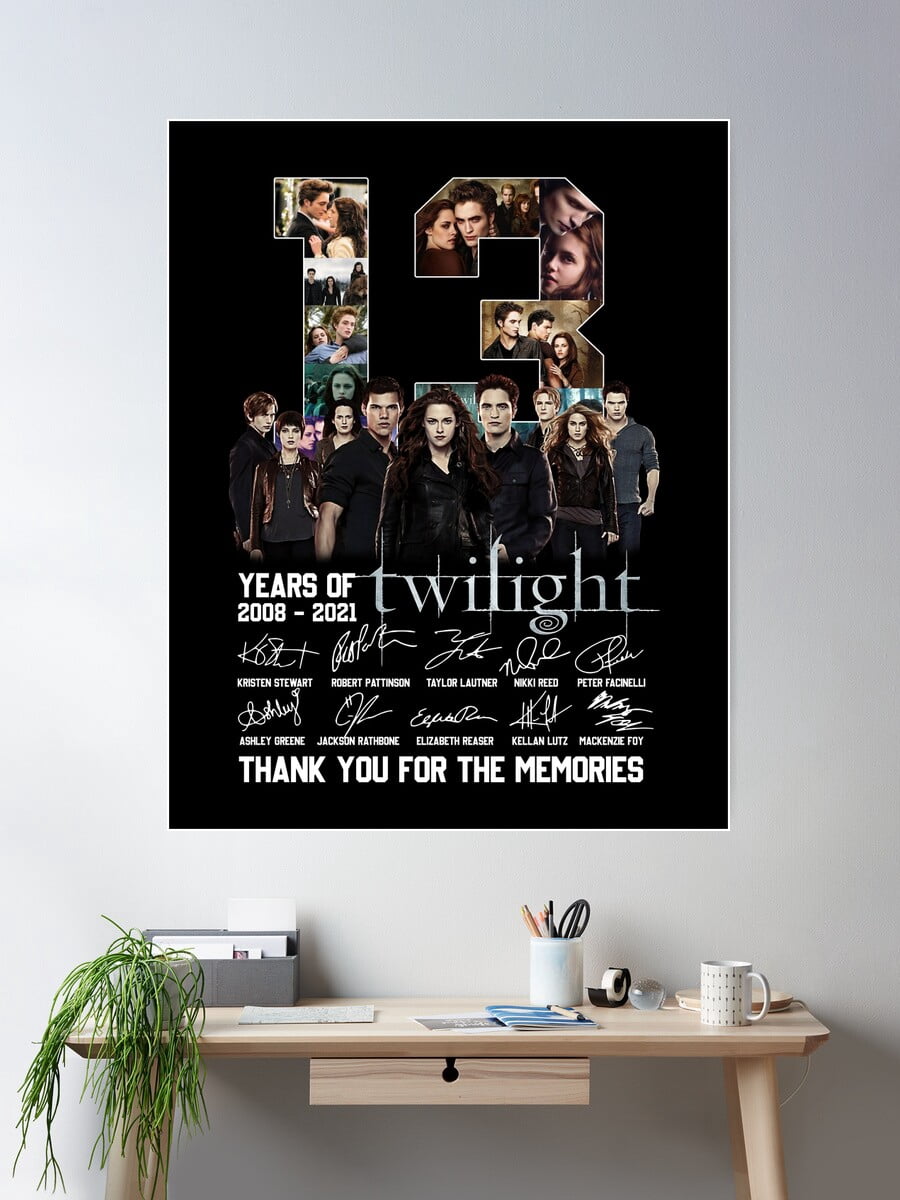 13 Years Of The Twilight Saga Signature , Twilight Cast , Twilight ...