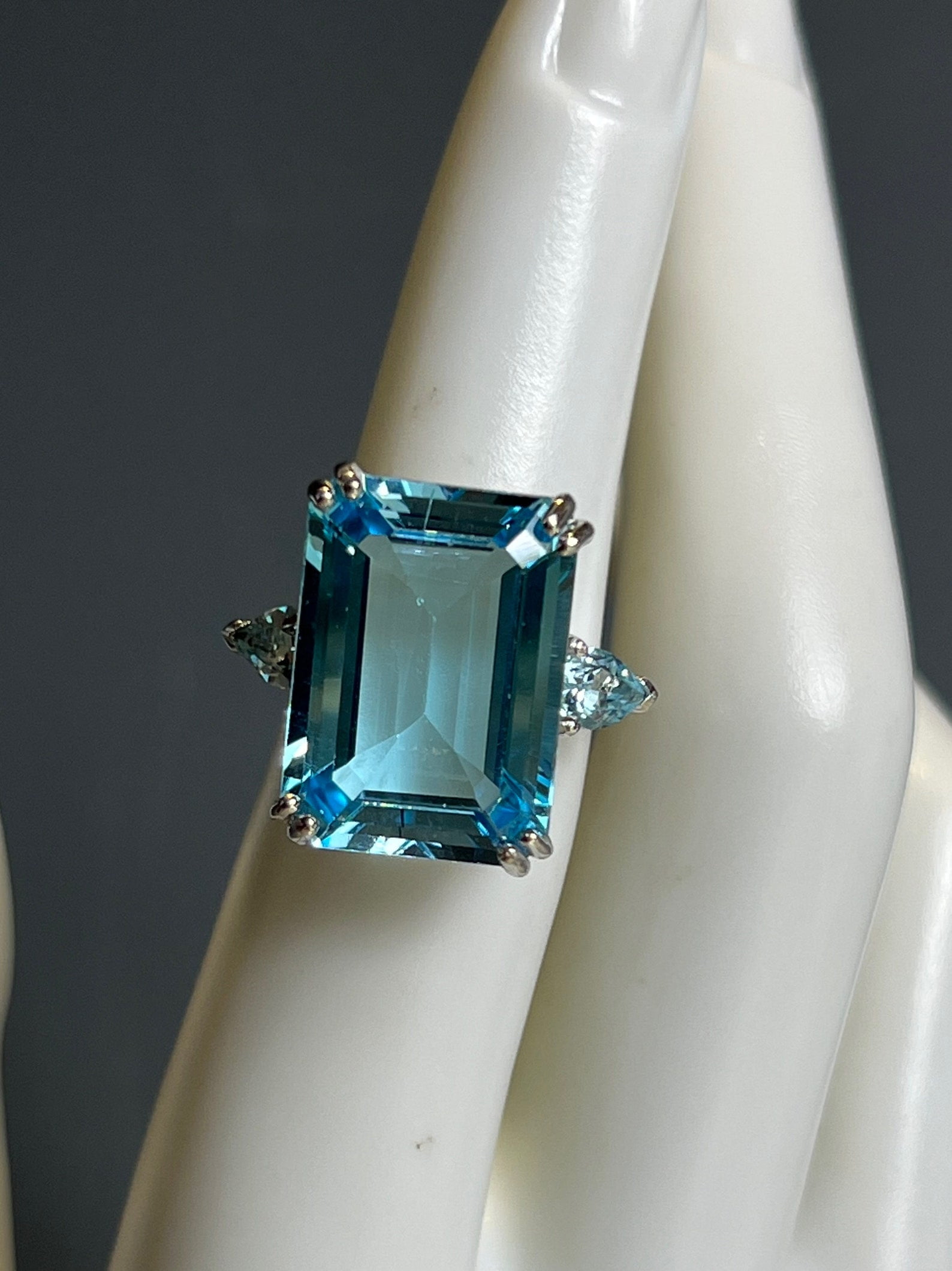 13x18 mm Emerald Cut Sky Blue Topaz Ring, Stunning Silver Large Quality ...