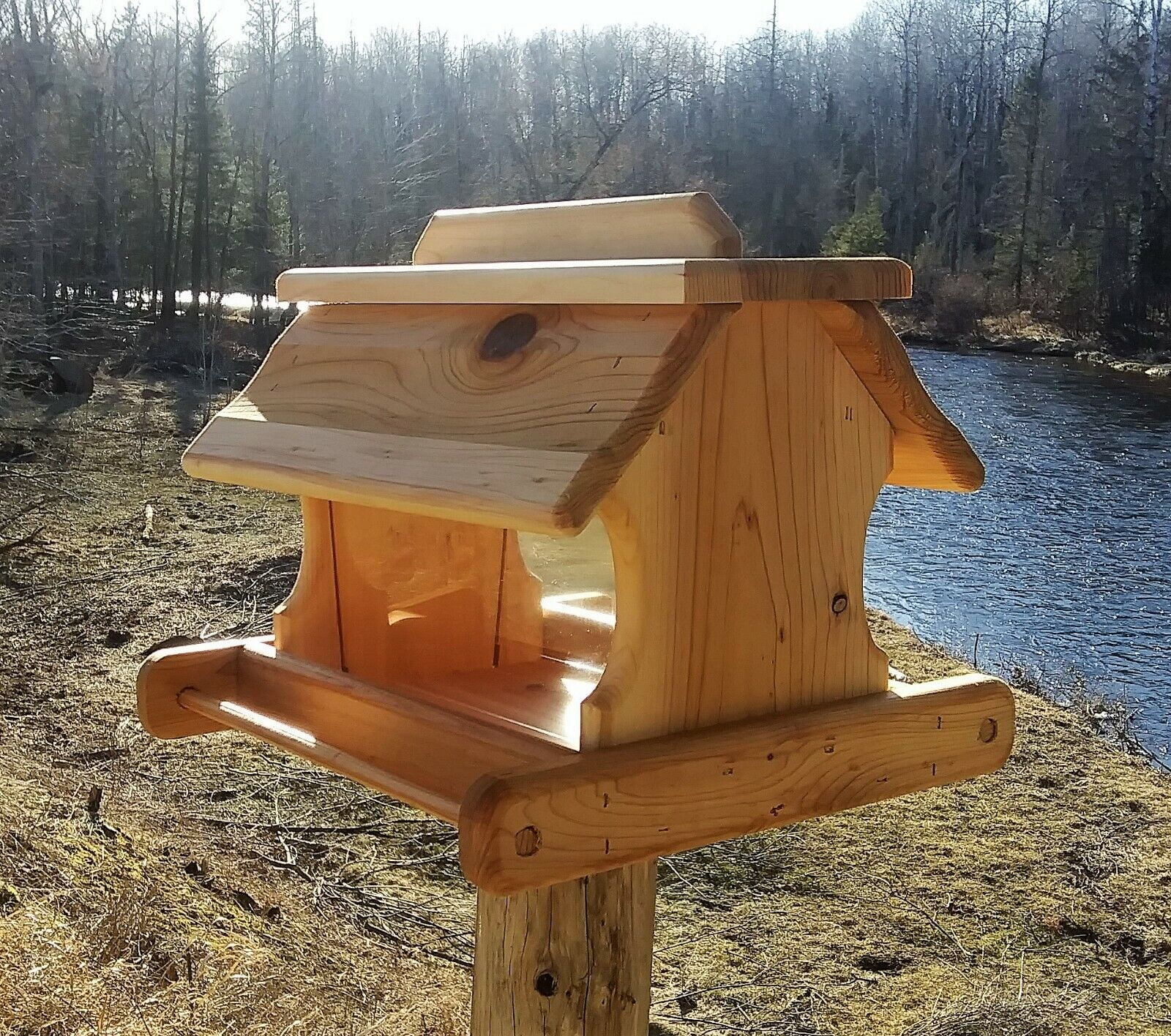 14 Inch Cedar Wood Post Mount Bird Feeder TBNUP142 - Walmart.com