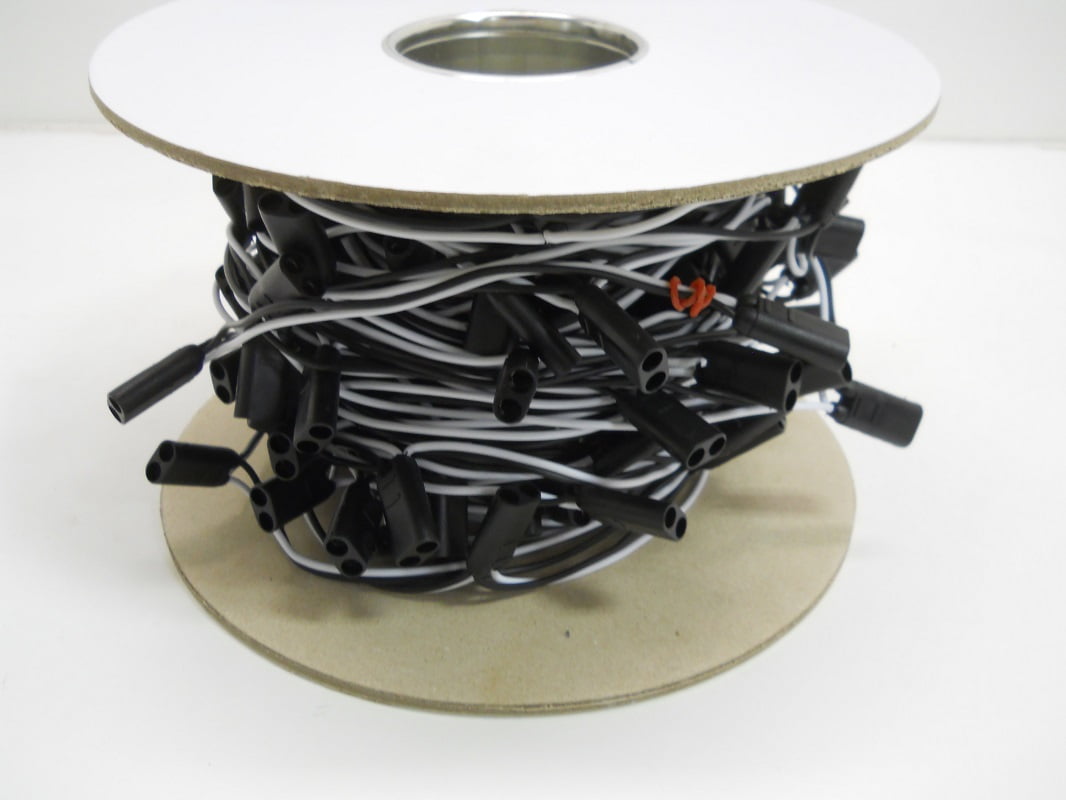 150 Count 2-Prong Female Bullet Plugs 16G Wire Harness Roll 100 ft. 8 ...