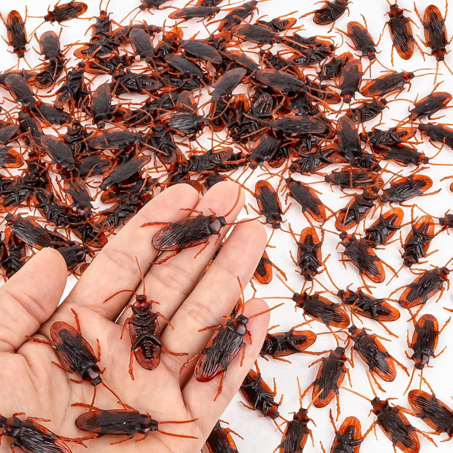 150 Pcs Fake Roaches - Plastic Fake Cockroach Small Realistic Simulation Cockroach Bug for ...