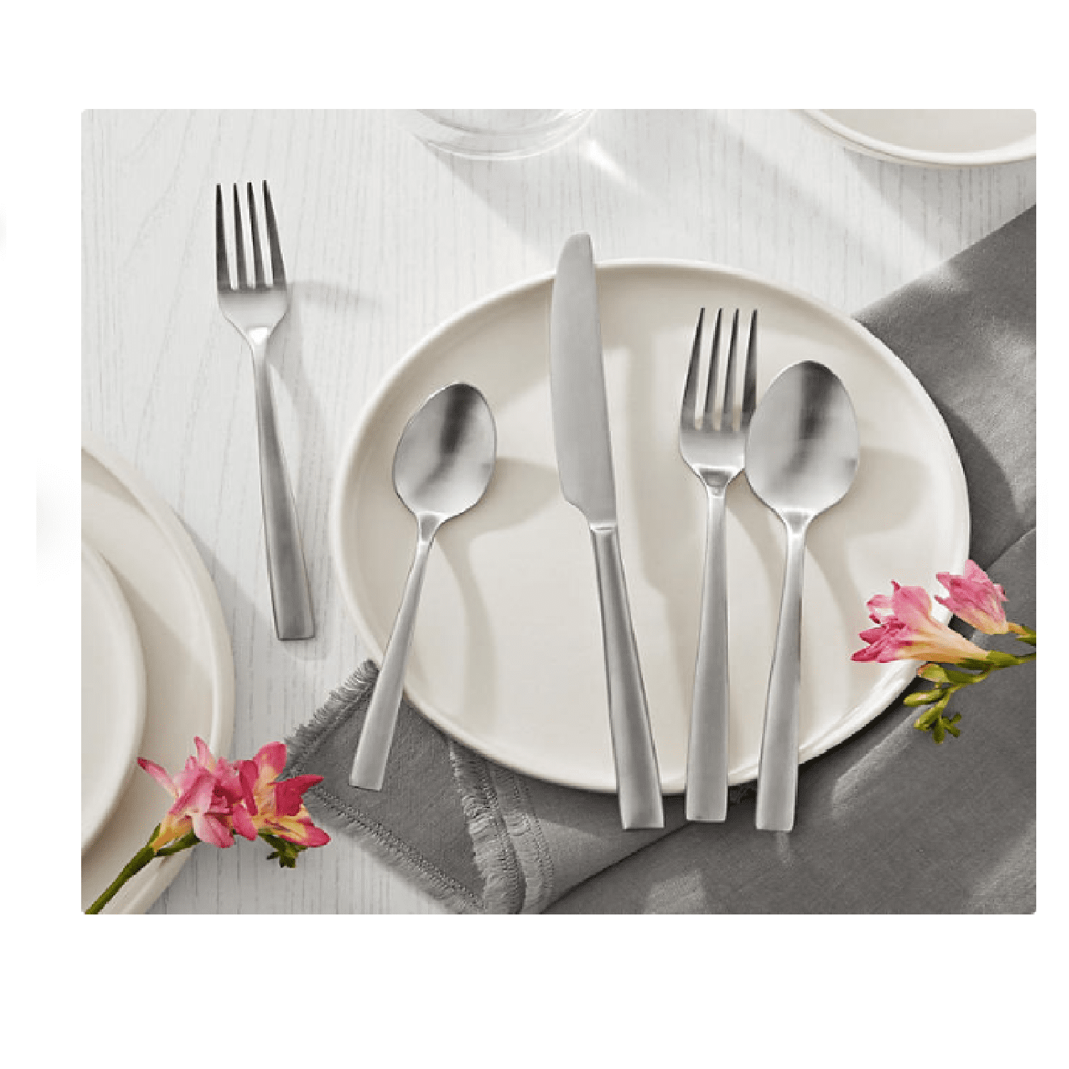 15520ST Premium 20 Piece 18/10 Stainless Steel Flatware Set with Mirror ...