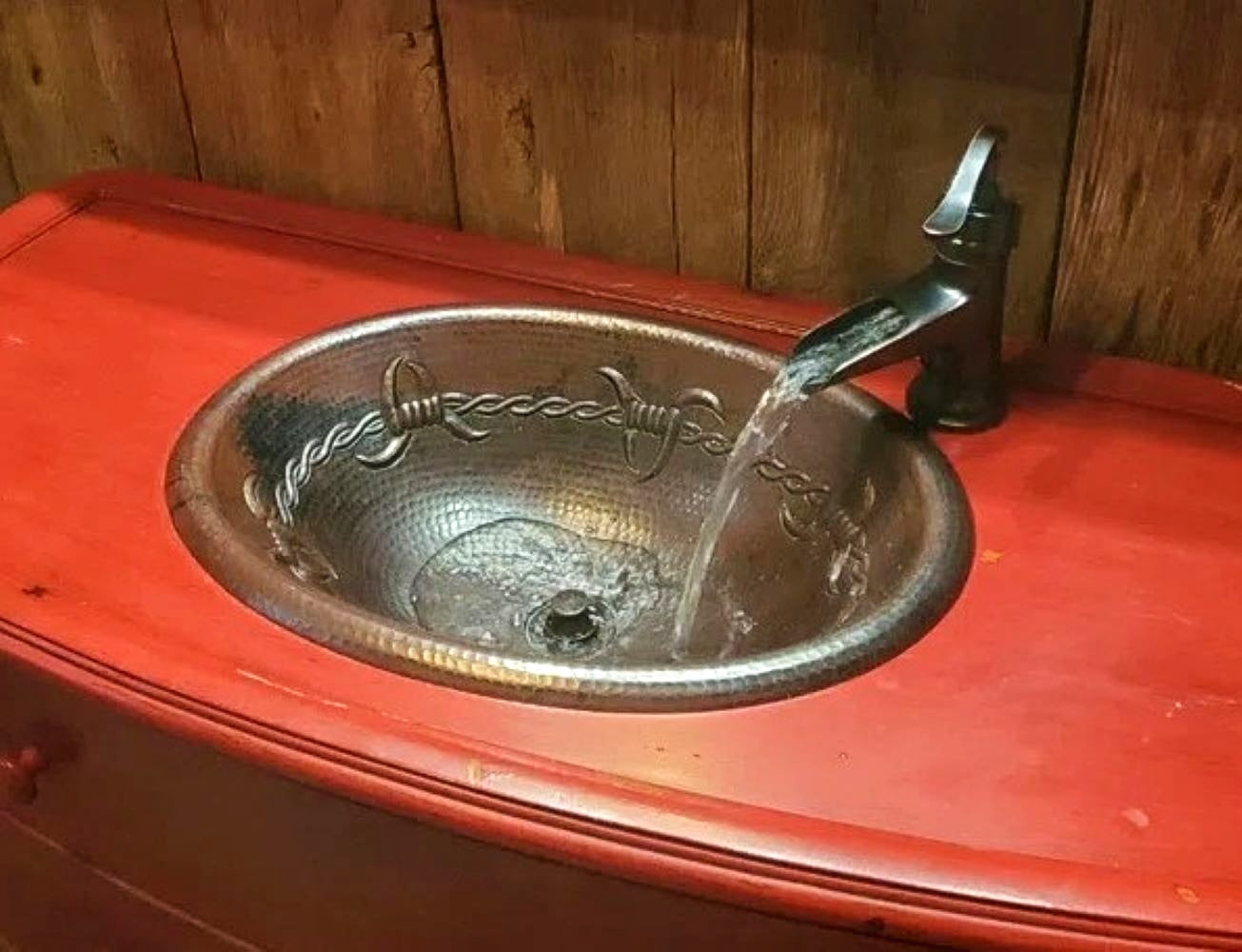 16" Oval Copper Bathroom Sink with Barbed Wire Design - Walmart.com