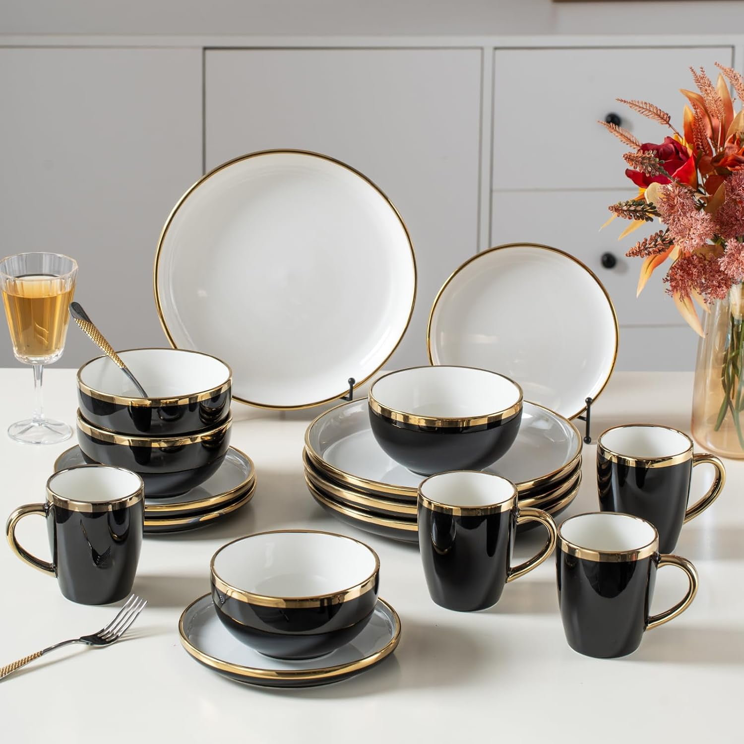 16-Piece Contrast Plates and Bowls Set with Gold Rim, Crack Resistant ...