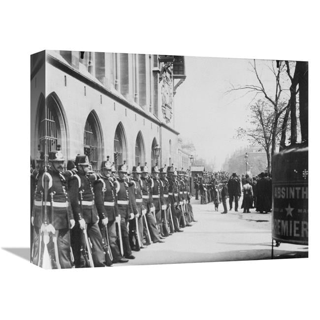 16 in. Paris, 1898-1900 - Republican Guards in Front of the Palais De ...