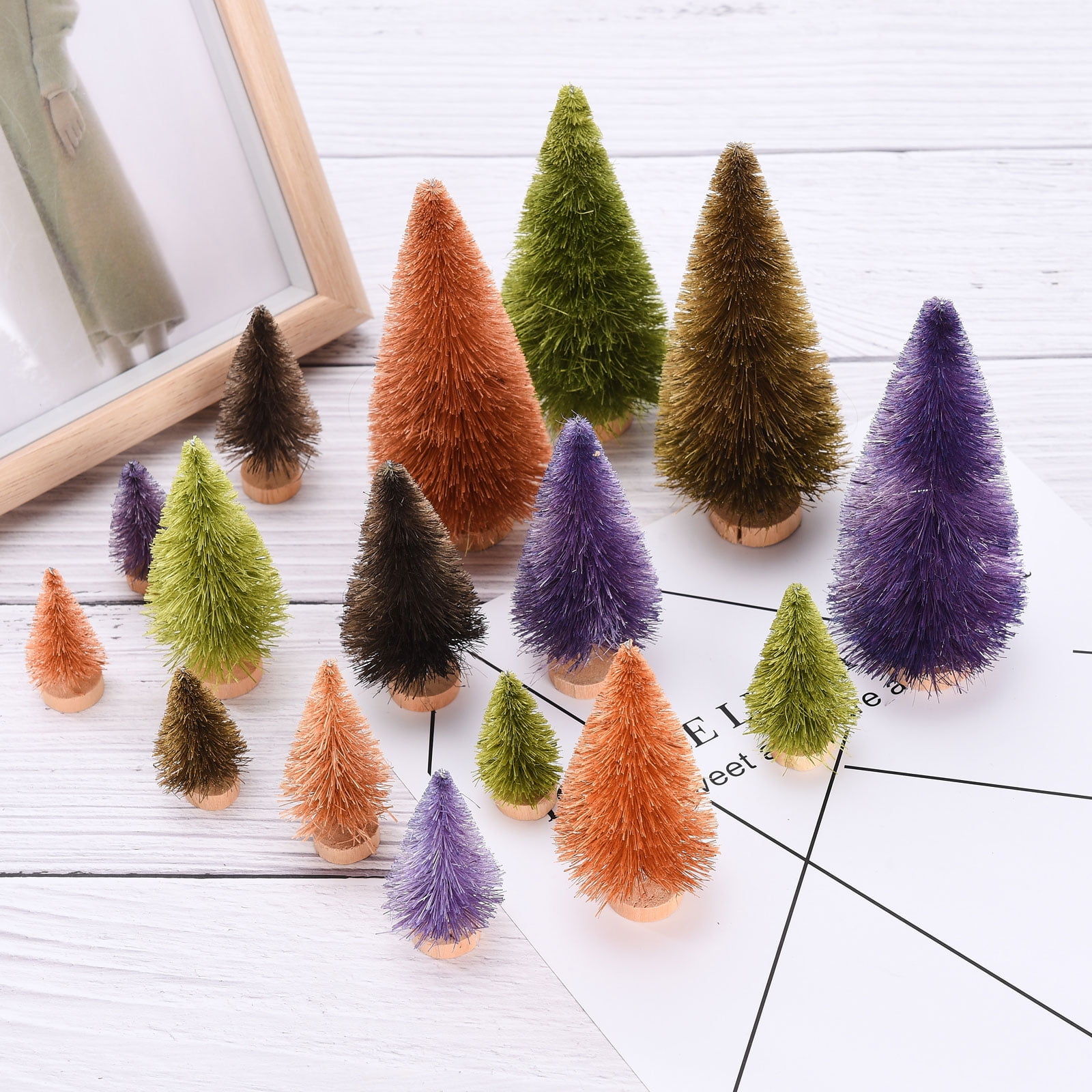 DCQRY 16pcs Artificial Mini Christmas Trees, Wooden Base, Bottle Brush ...