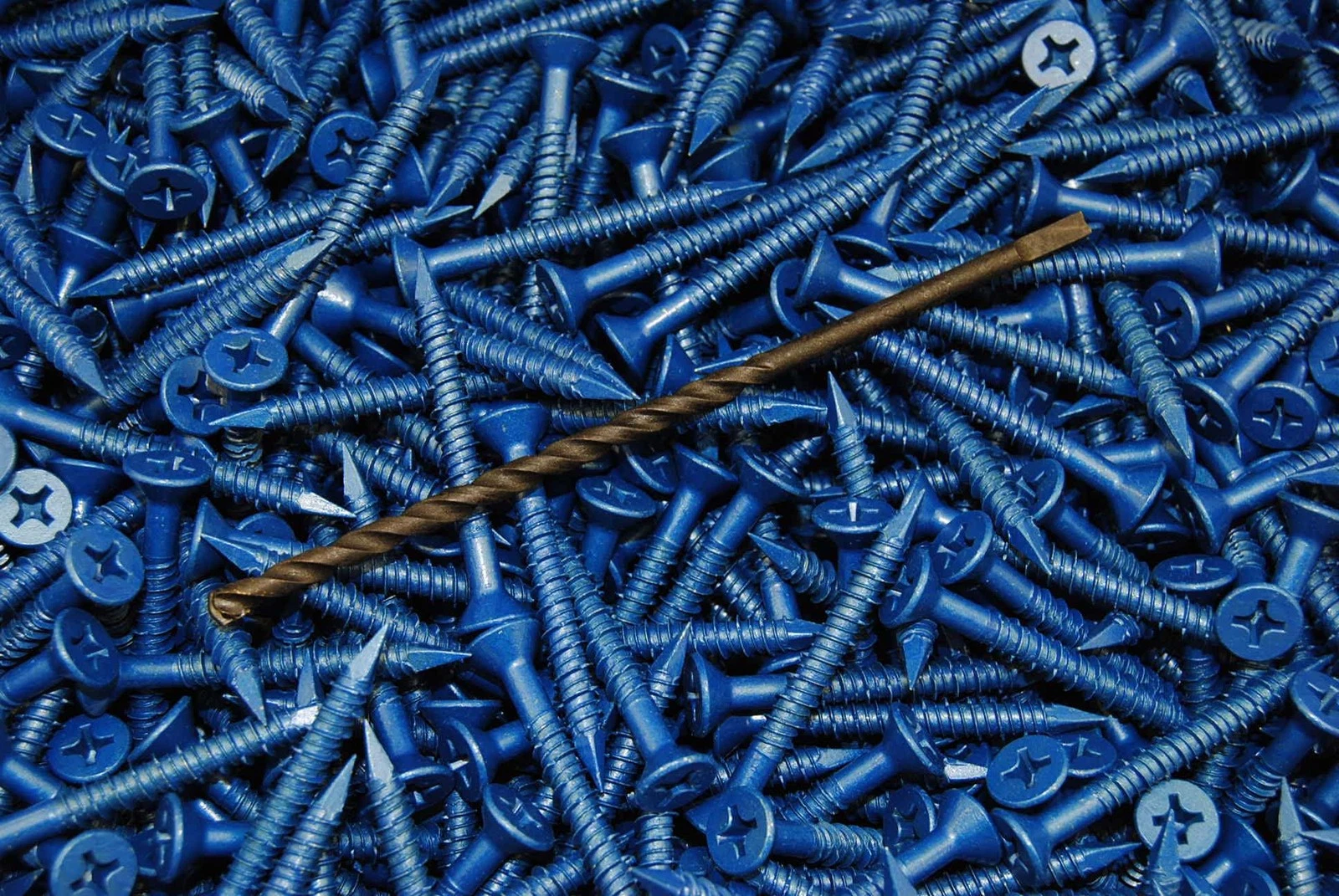 (175) Phillips Flat Head 1/4 x 2-1/4 Concrete Masonry Screws Tapcon Anchor & Bit - Walmart.com