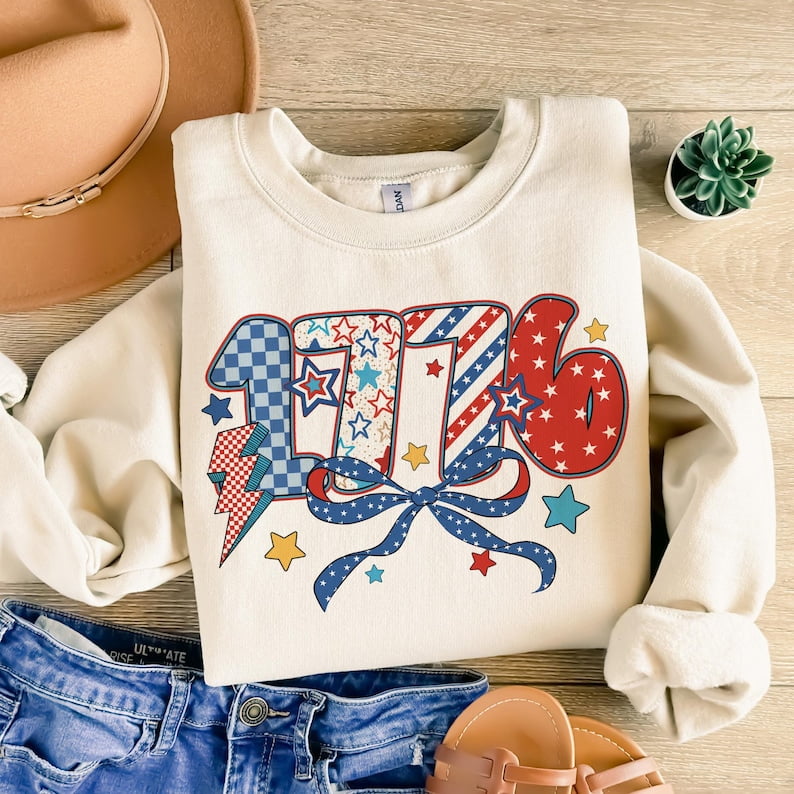 1776 Vintage Coquette Sweatshirt, Retro USA Preppy Memorial Day Pullover, Groovy Patriotic ...