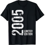 17th Birthday 17 Years Boy Girl Retro Vintage 2005 Gift T-Shirt ...
