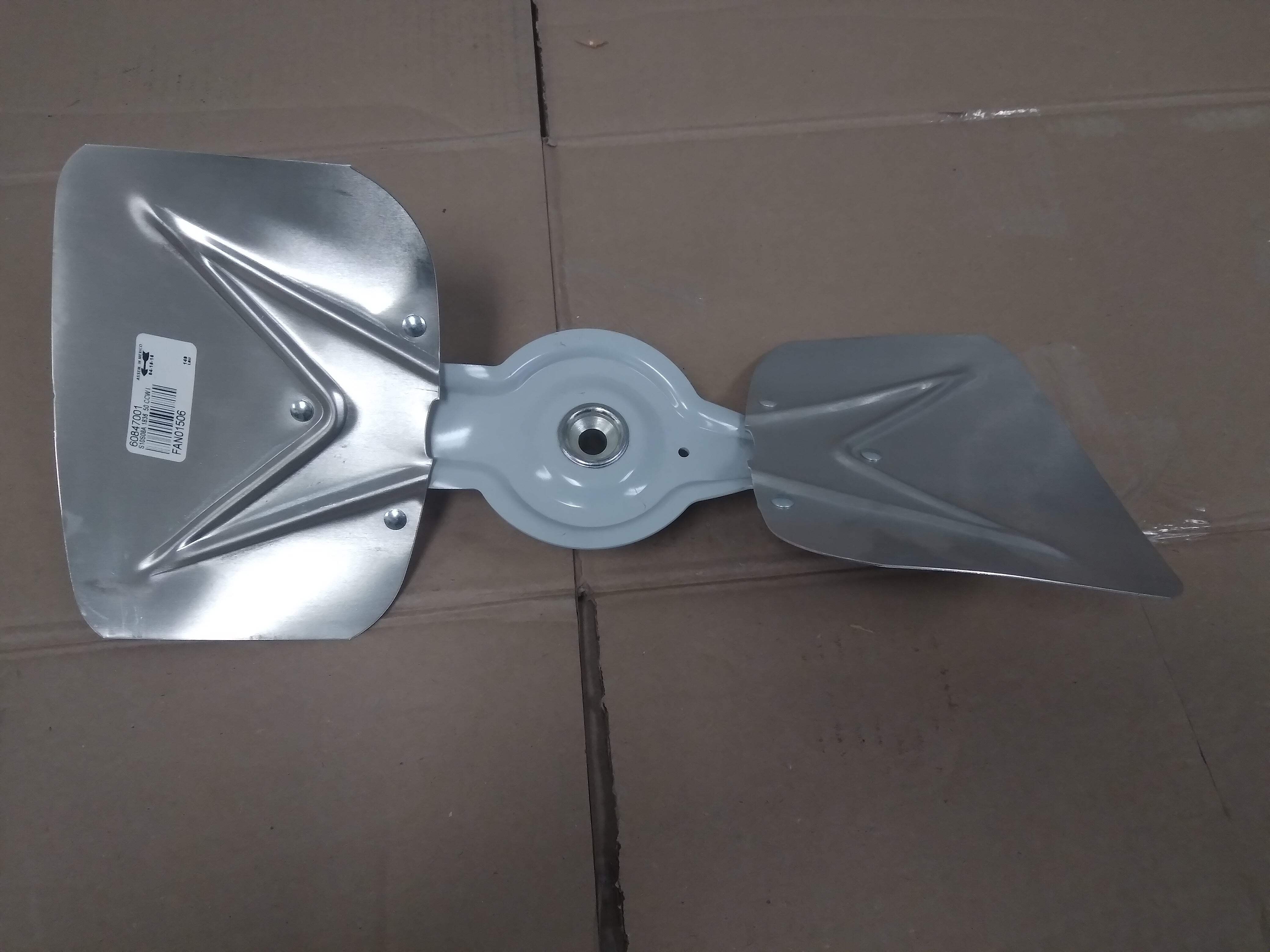 18" DIA 2 BLADE FAN BLADE CCW ROTATION 32 DEGREE PITCH 1/2"BORE ...