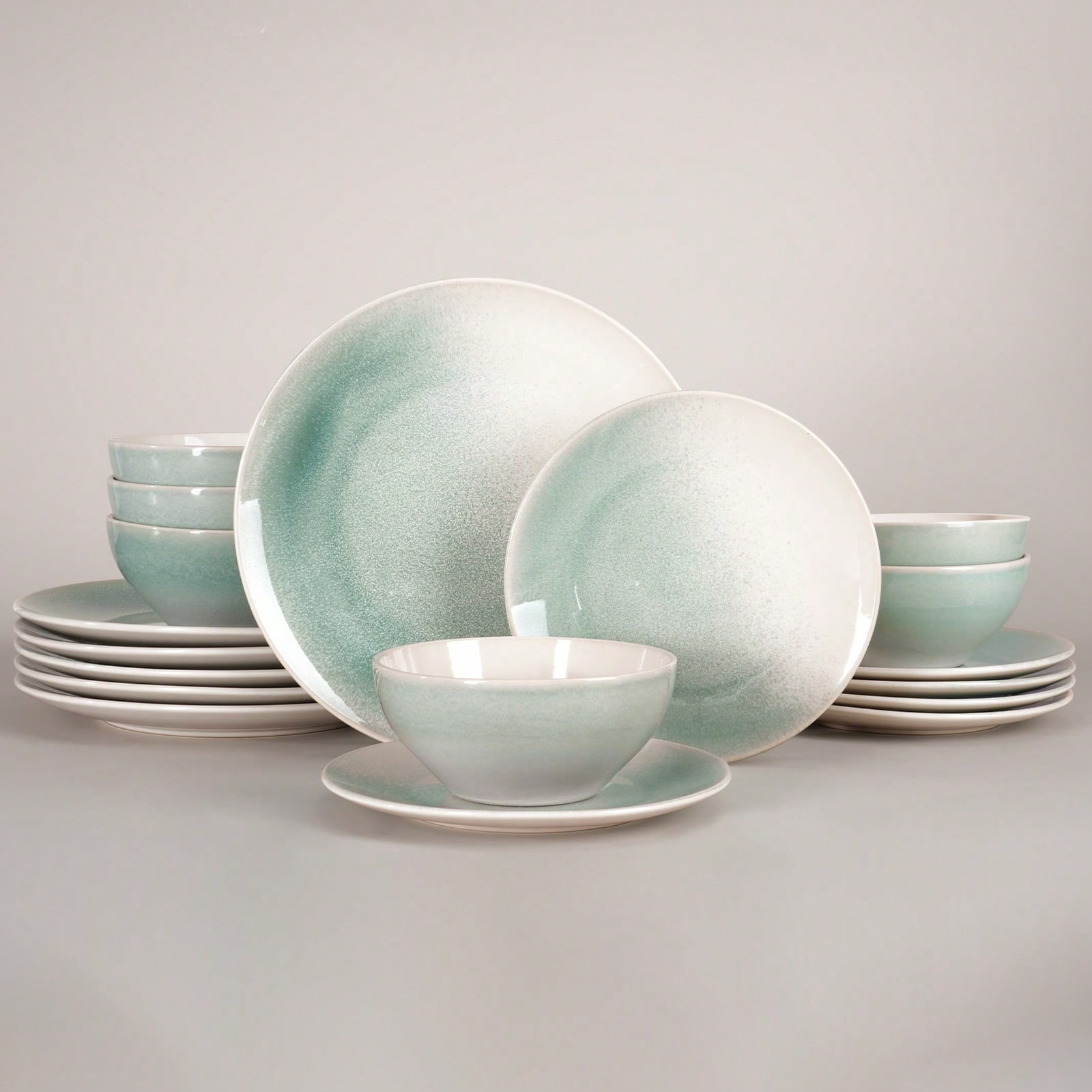 18-Piece Stoneware Dinnerware Sets, Gradient Color Dish Set For 6 ...
