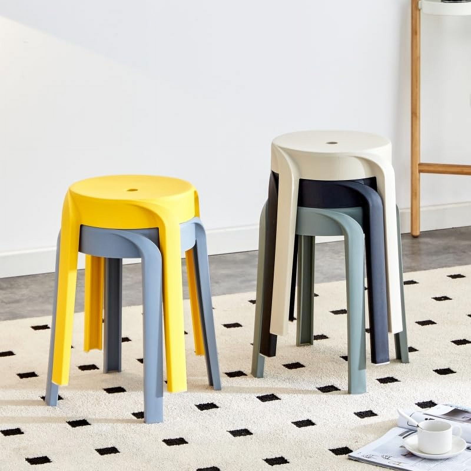 18 inch Plastic Stack Stools,Portable Plastic Stool (Set of 6), Round ...